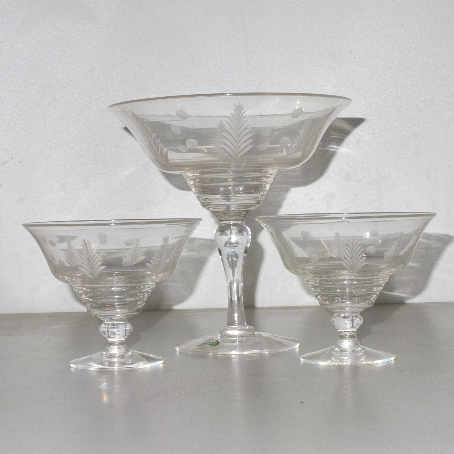 Stuart Crystal Fern Pattern Comport - Lot 845834 | ALLBIDS