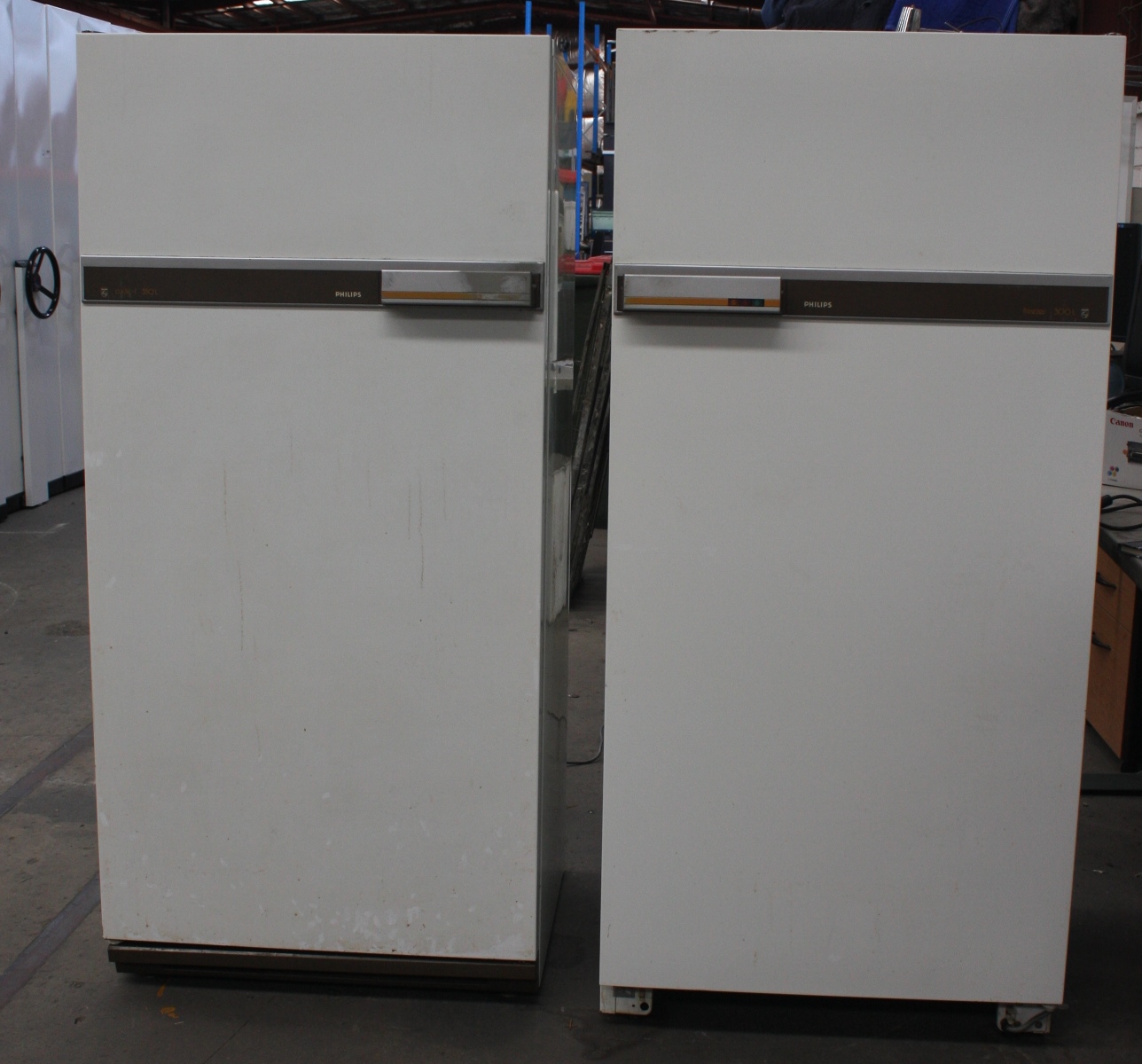 Philips Fridge Freezer Lot of 2 - Lot 855166 | ALLBIDS