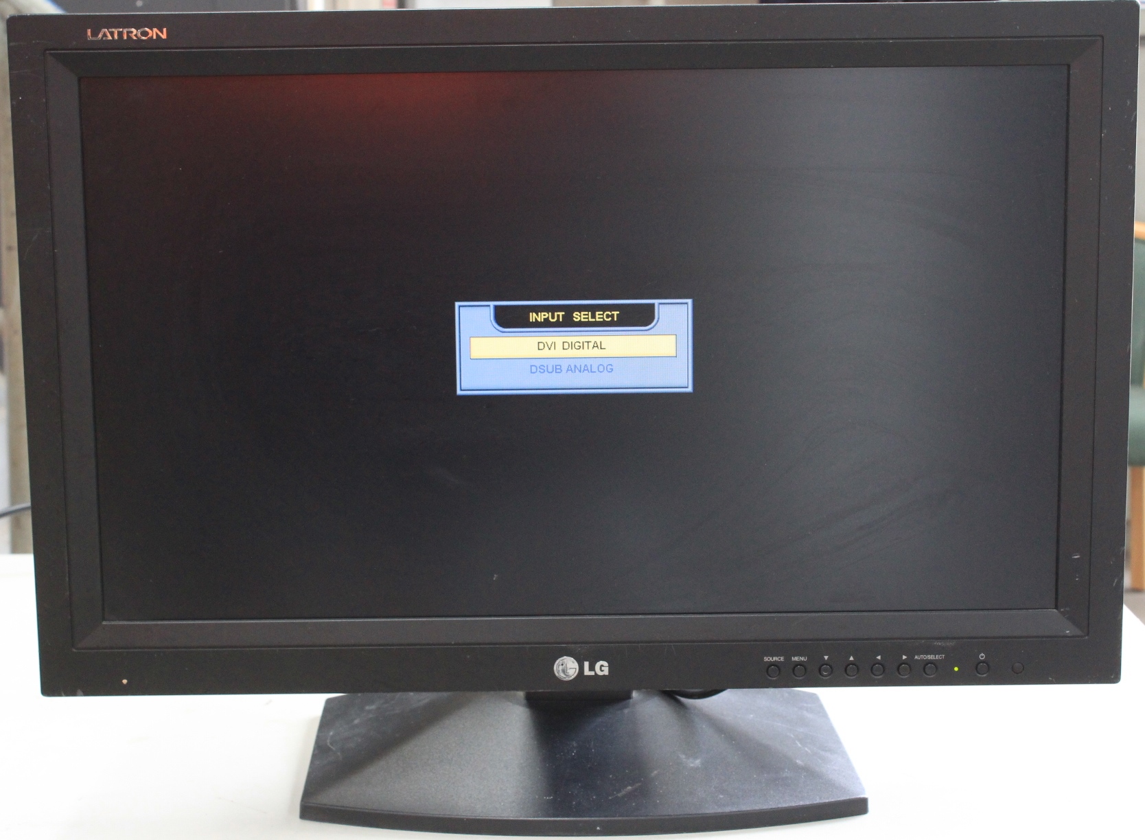 LG Flatron L2300CN 23 Inch Widescreen - Lot 861329 | ALLBIDS