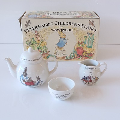 Boxed Wedgwood Peter Rabbit Children's - Lot 869616 | ALLBIDS