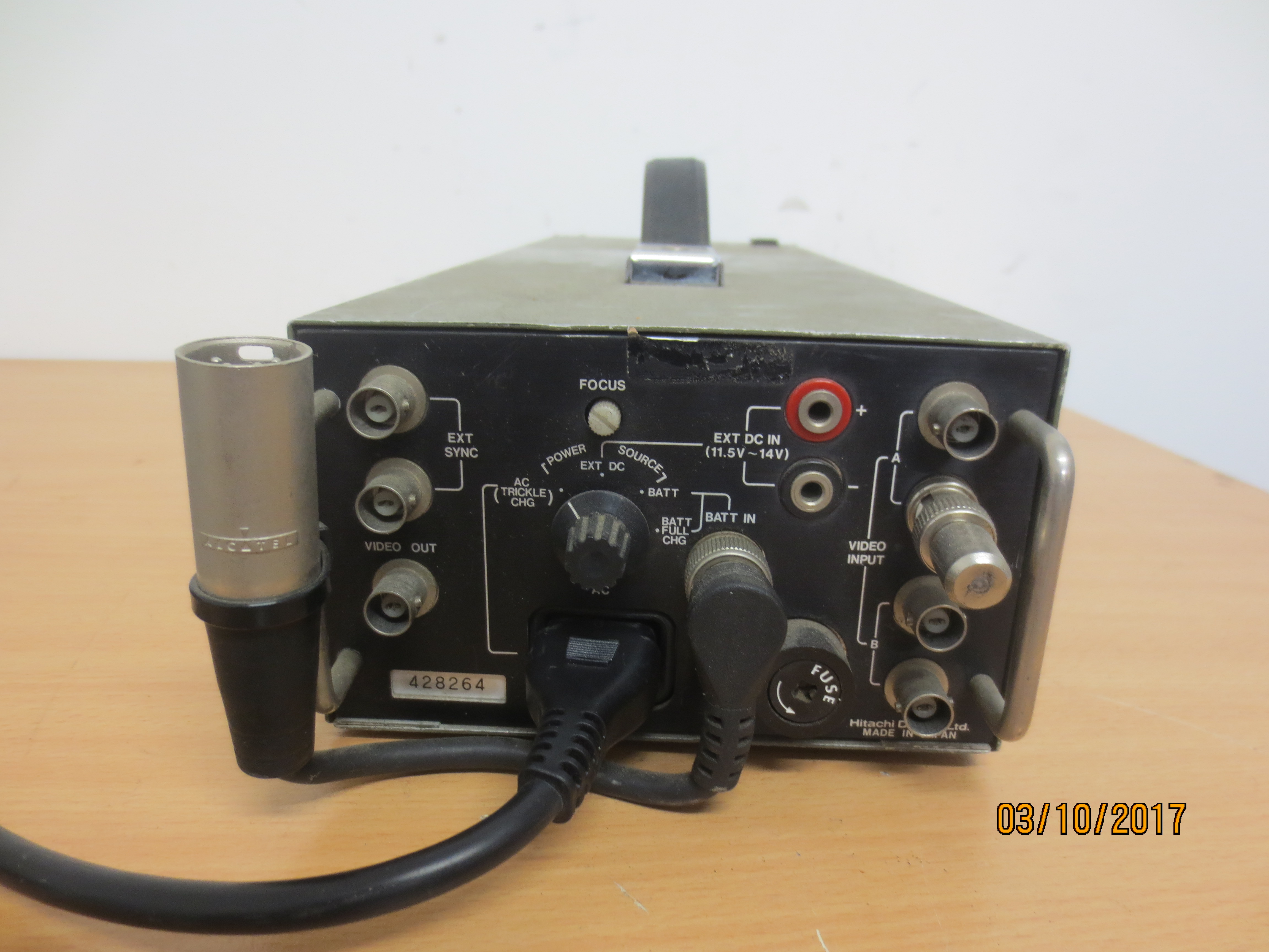 Hitachi Waveform Monitor Model - Lot 877812 | ALLBIDS