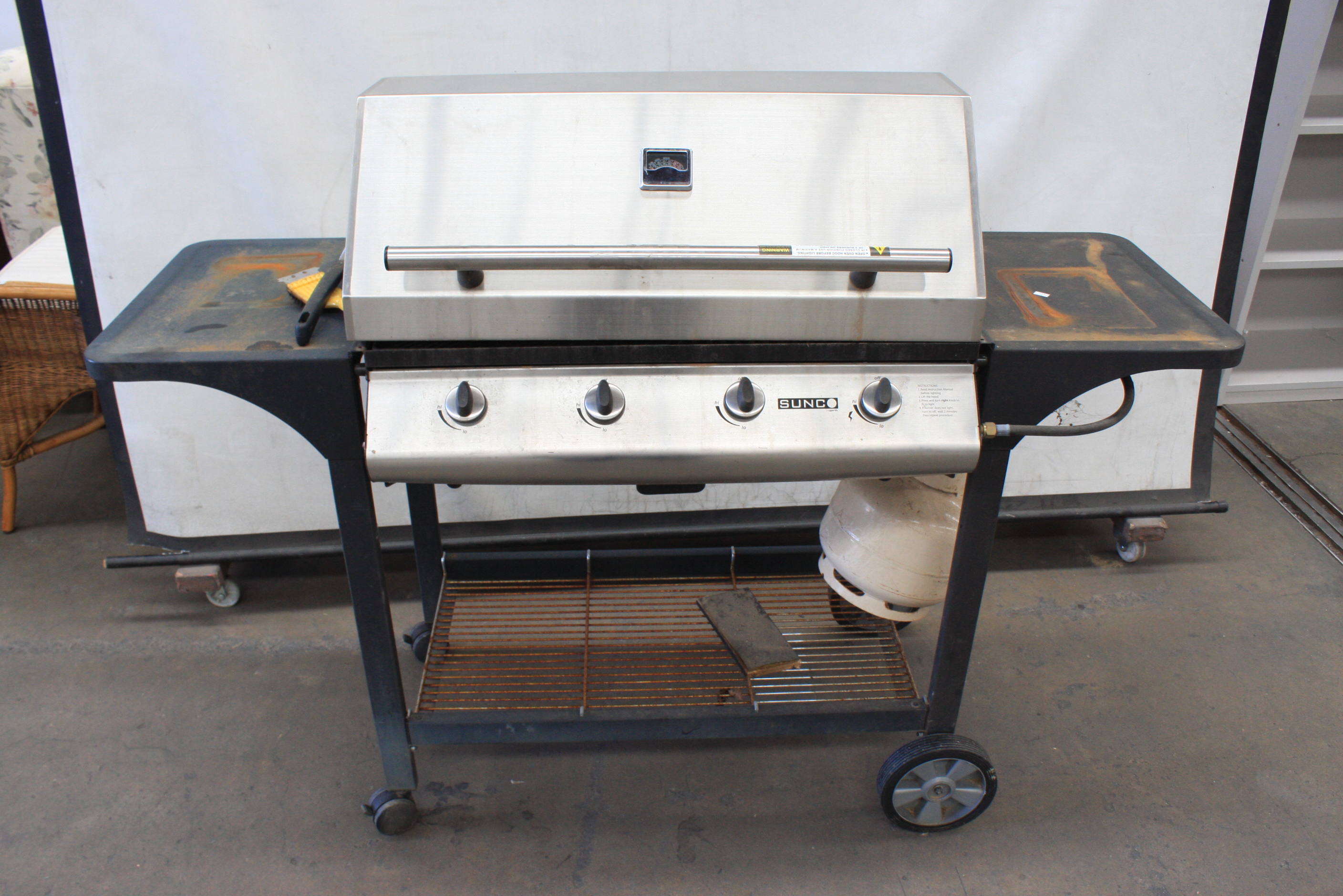 Sunco 4 Burner BBQ - Lot 871754 | ALLBIDS
