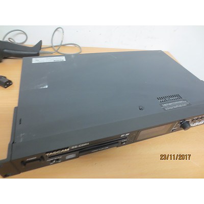 Tascam Cd Compact Flash Recorder - Lot 894183 | ALLBIDS