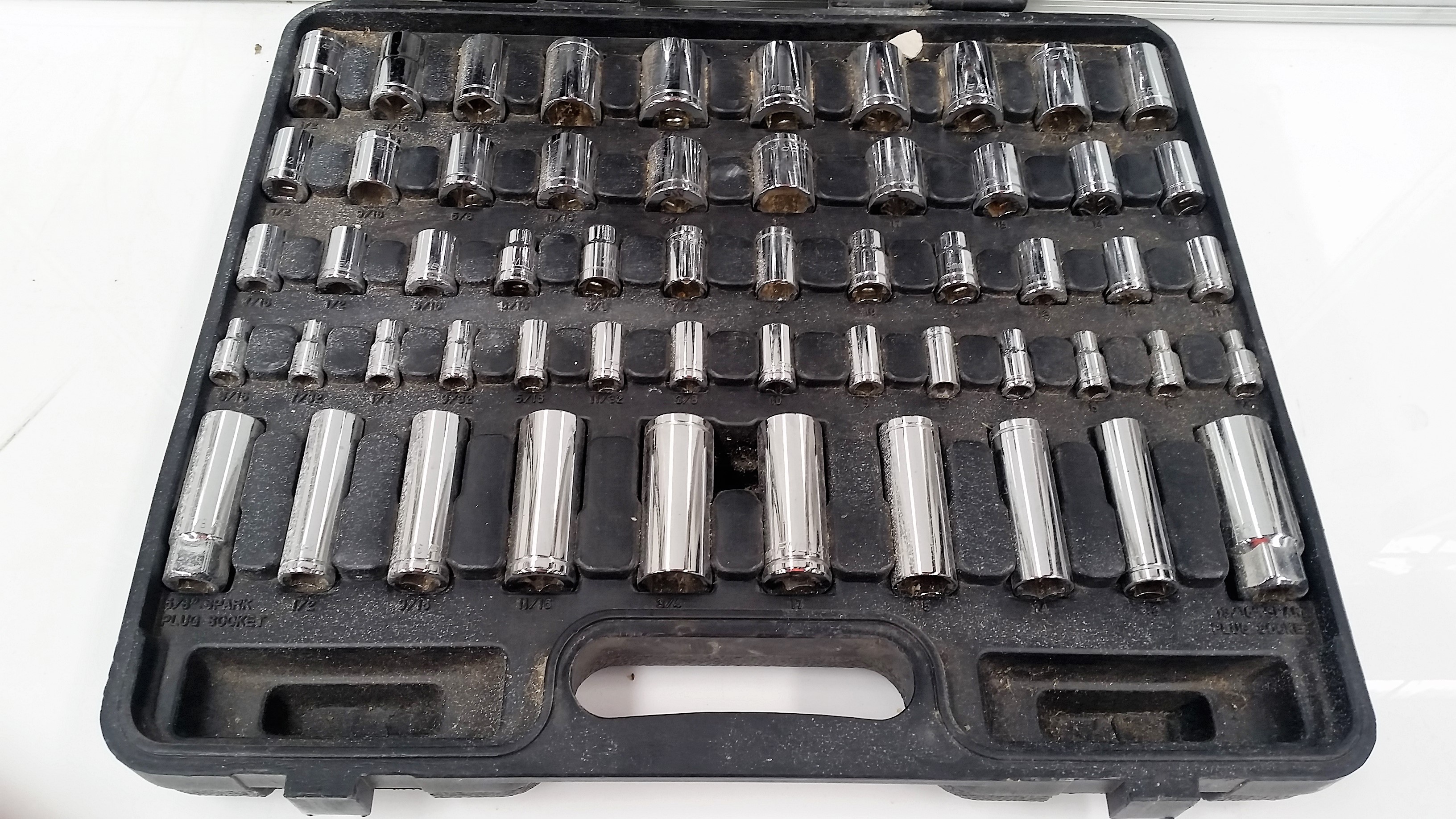 Fuller Socket Set - Lot 880070 | ALLBIDS