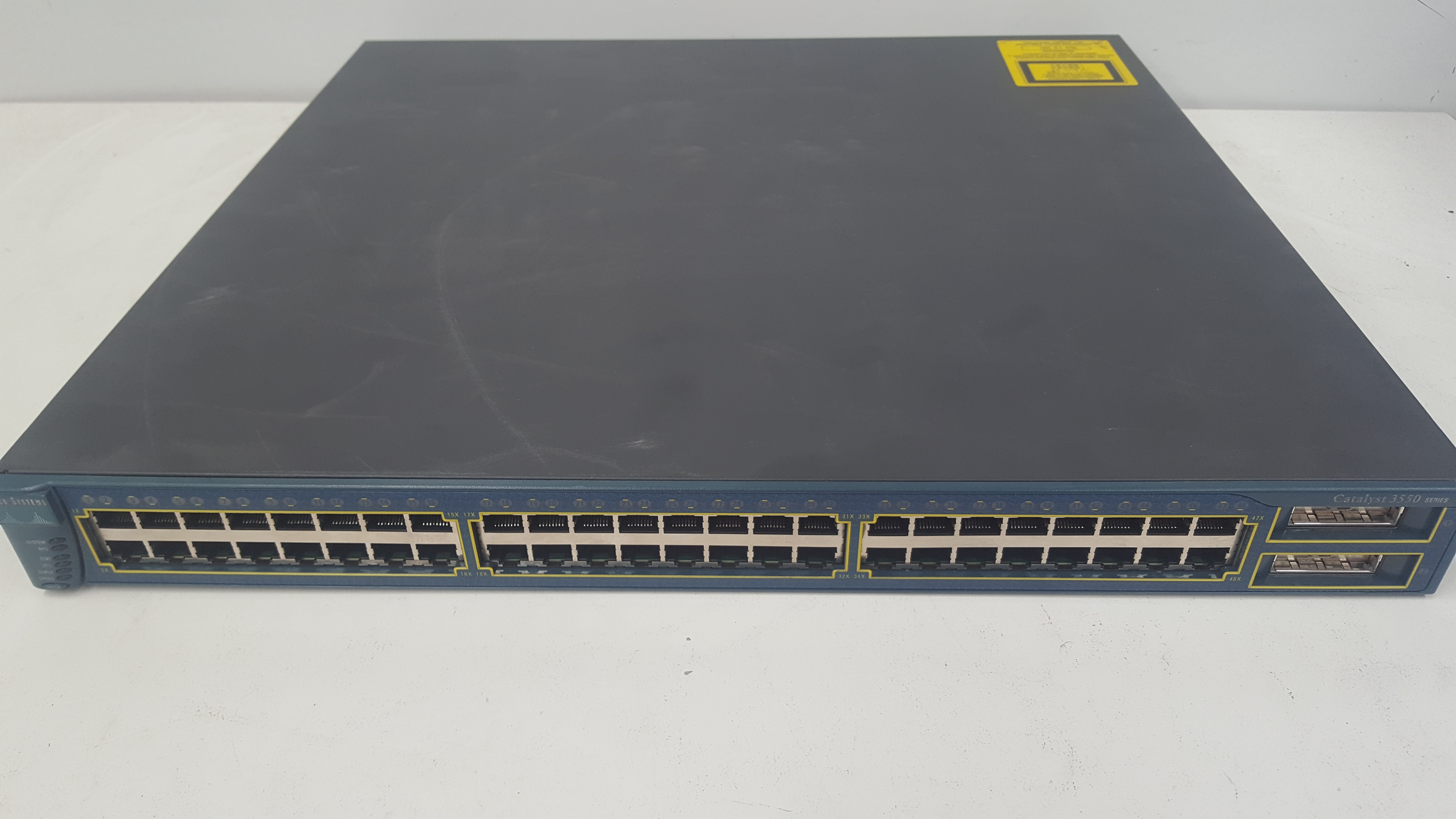 Cisco Catalyst 3550 Series WS-C3550-24-EMI - Lot 910495 | ALLBIDS