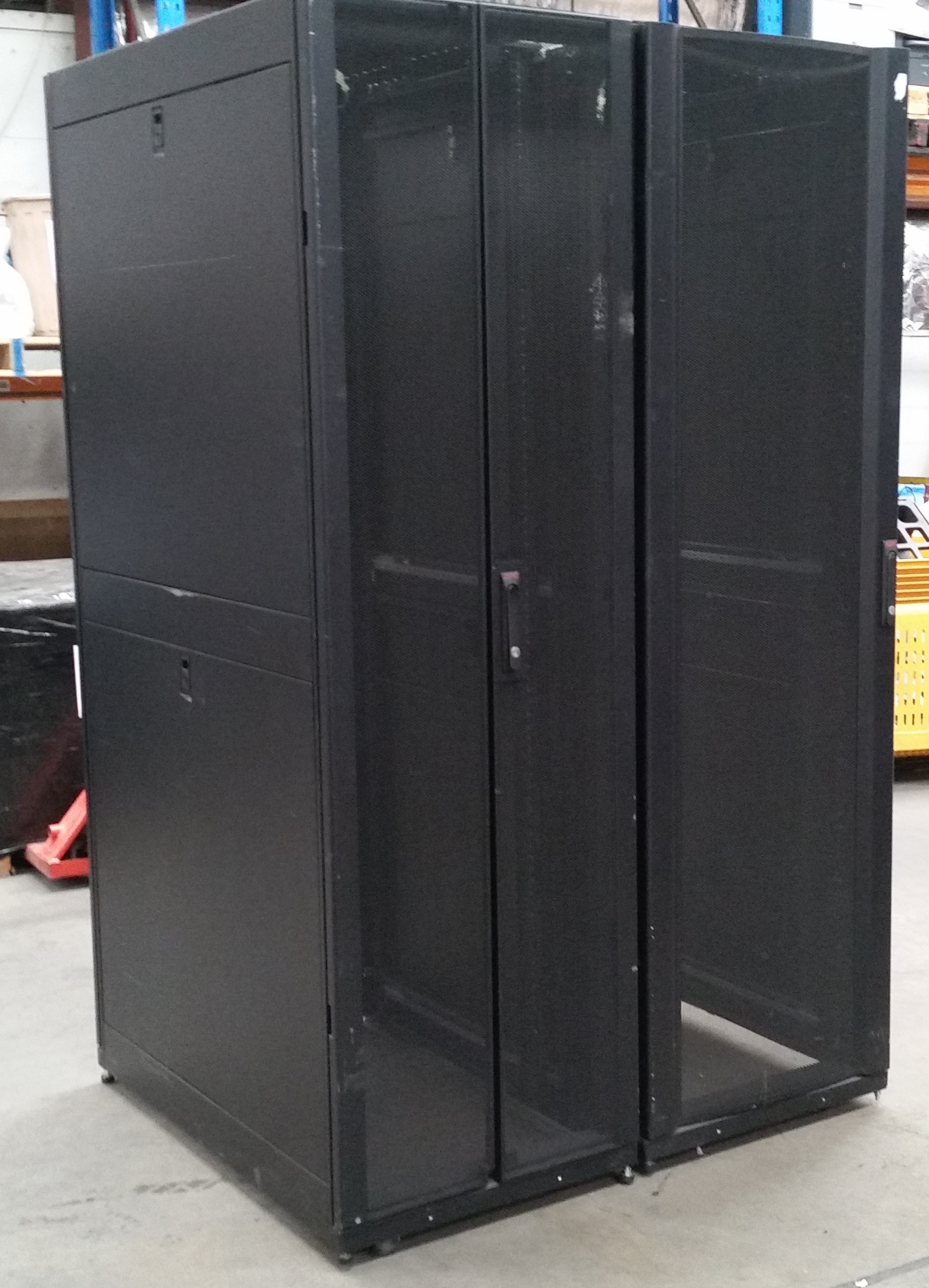 APC Black Server Racks Lot of 2 - Lot 925657 | ALLBIDS