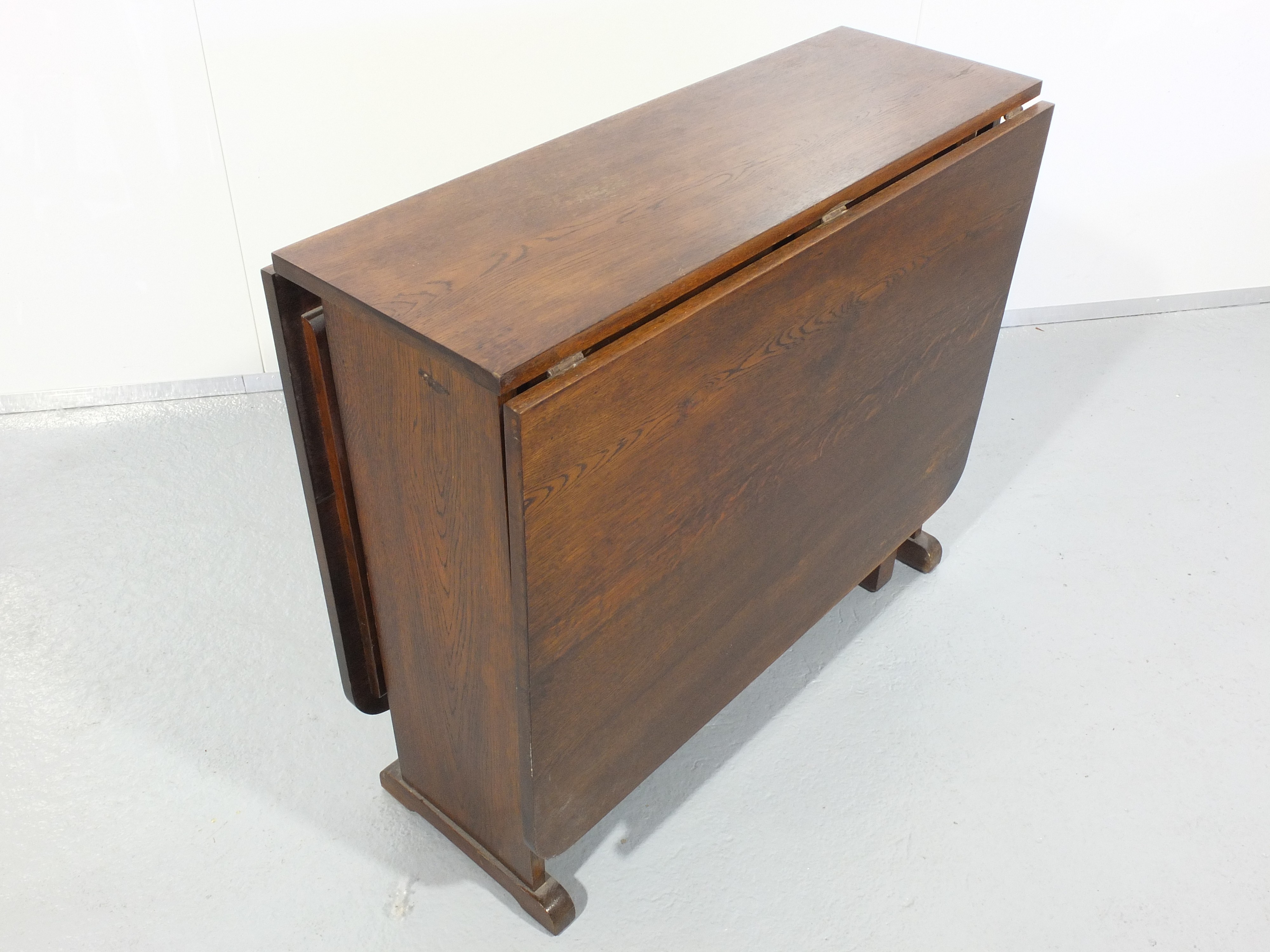 Vintage Oak Dropside Table - Lot 895412 | ALLBIDS