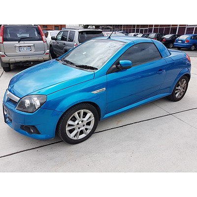 9/2005 Holden Tigra XC 2d Convertible - Lot 893950 | CARBIDS