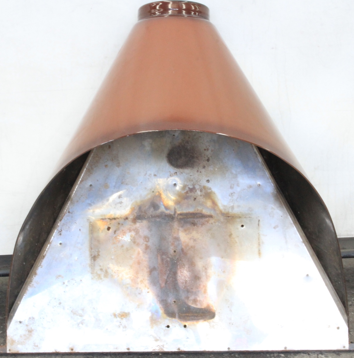 Conical Metal Fireplace Hood - Lot 895021 | ALLBIDS