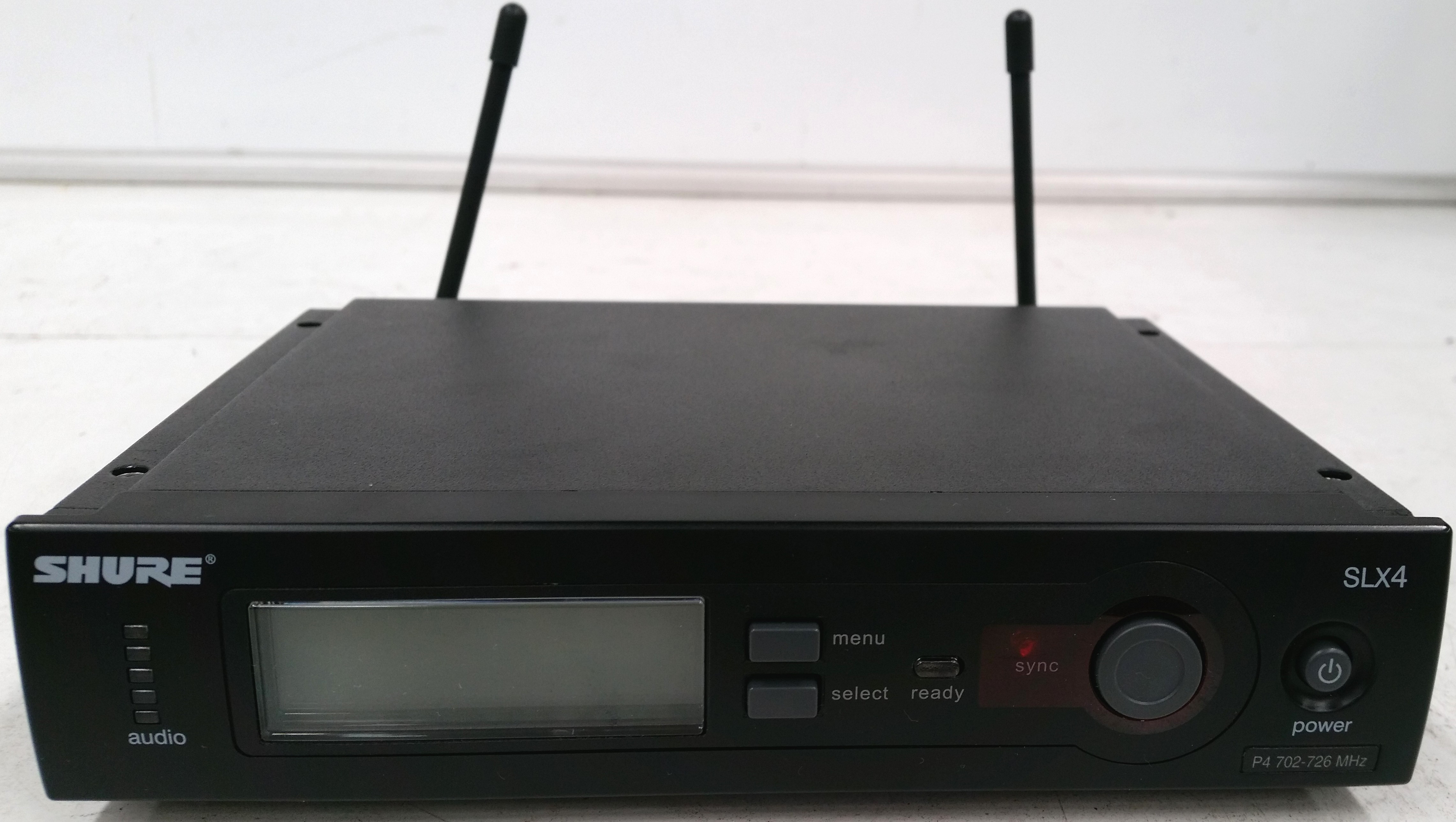 Shure SLX4 Diversity Wireless Receiver - Lot 941327 | ALLBIDS