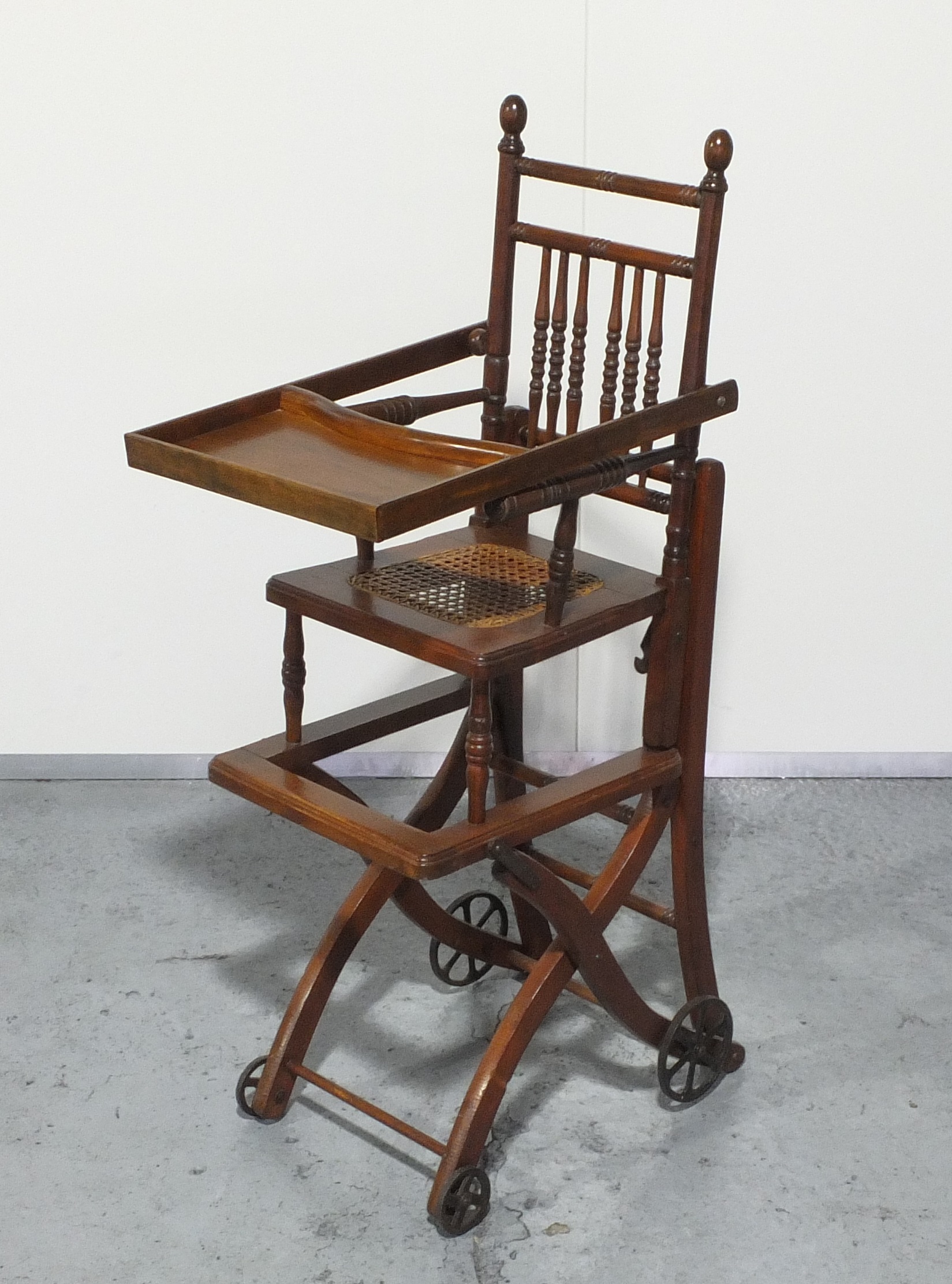 Antique Metamorphic High Chair/Pram - Lot 907786 | ALLBIDS