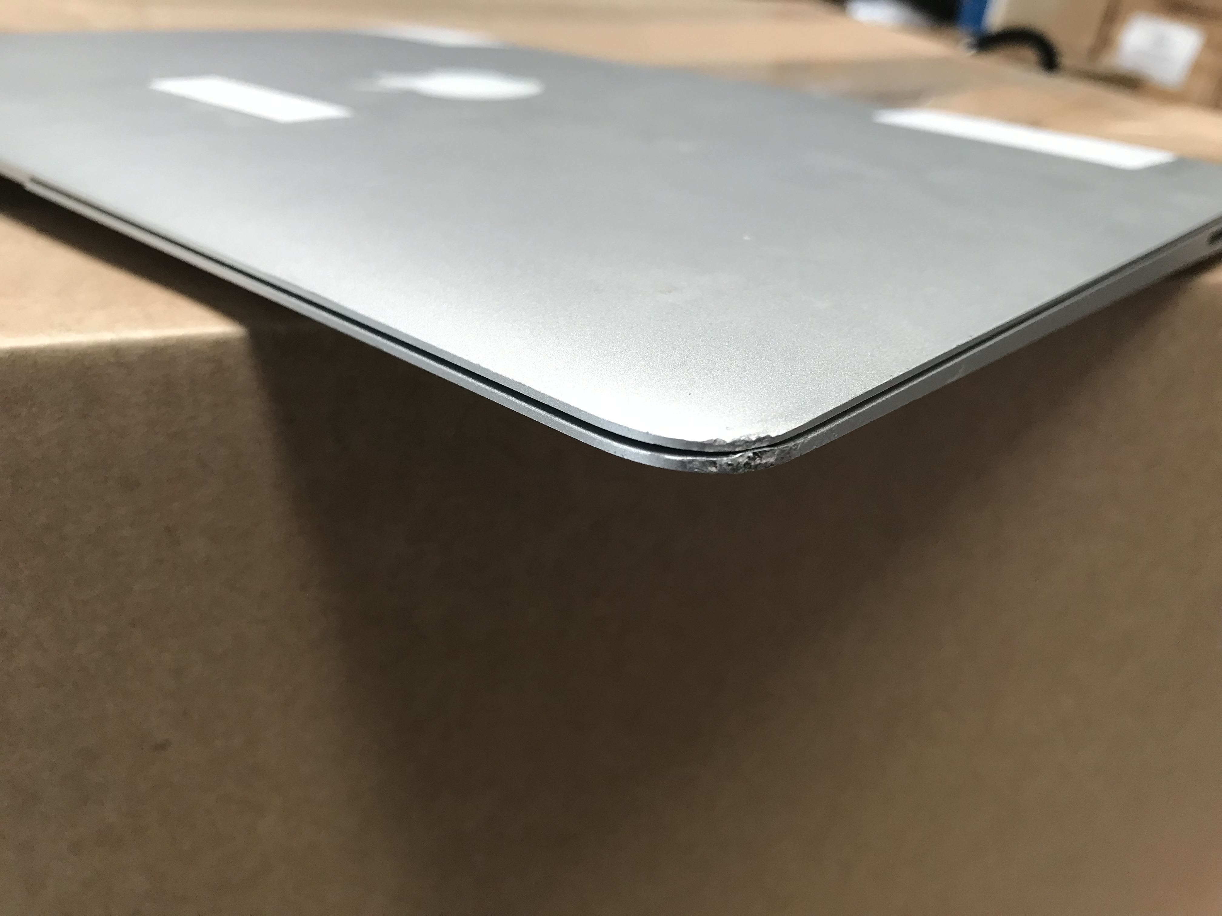 Apple A1466 MacBook Air 13-inch - Lot 908407 | ALLBIDS