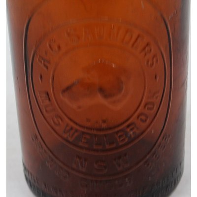 Vintage Embossed AG Saunders Ginger - Lot 949881 | ALLBIDS