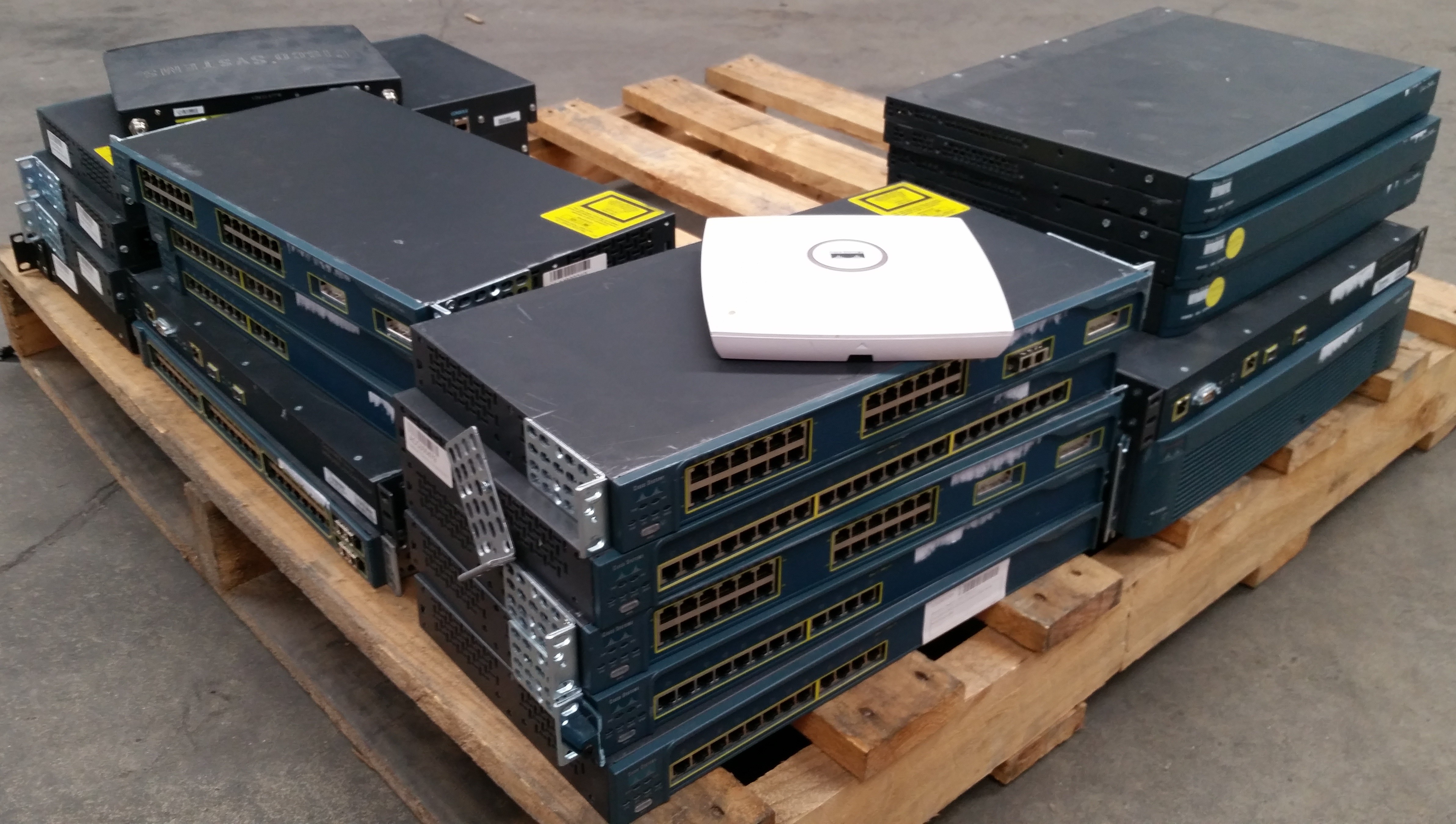 Bulk Lot of Cisco Network Gear - Lot 930787 | ALLBIDS