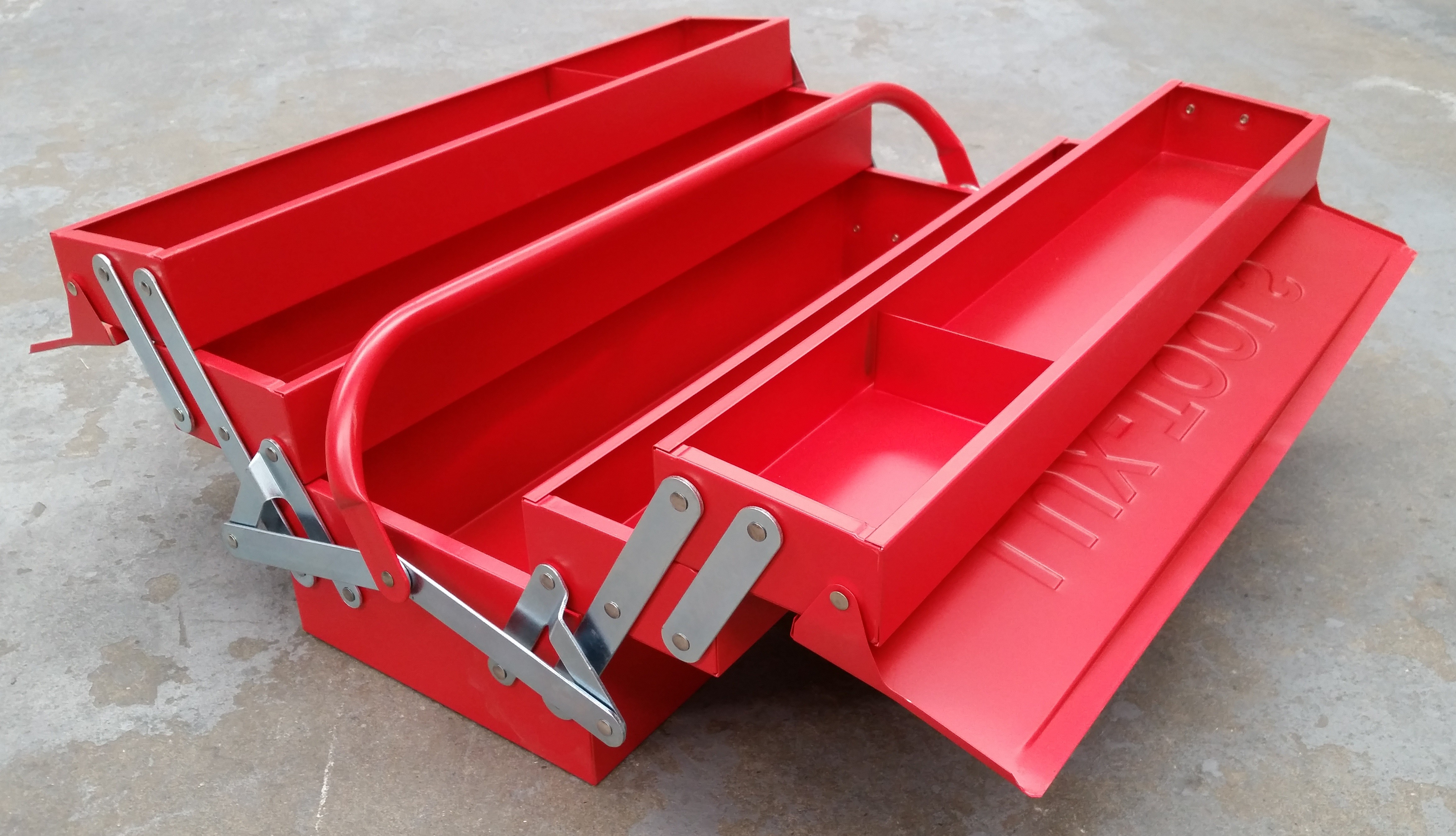 Lux Tools Cantilever Tool Box Demonstration - Lot 945447 | ALLBIDS