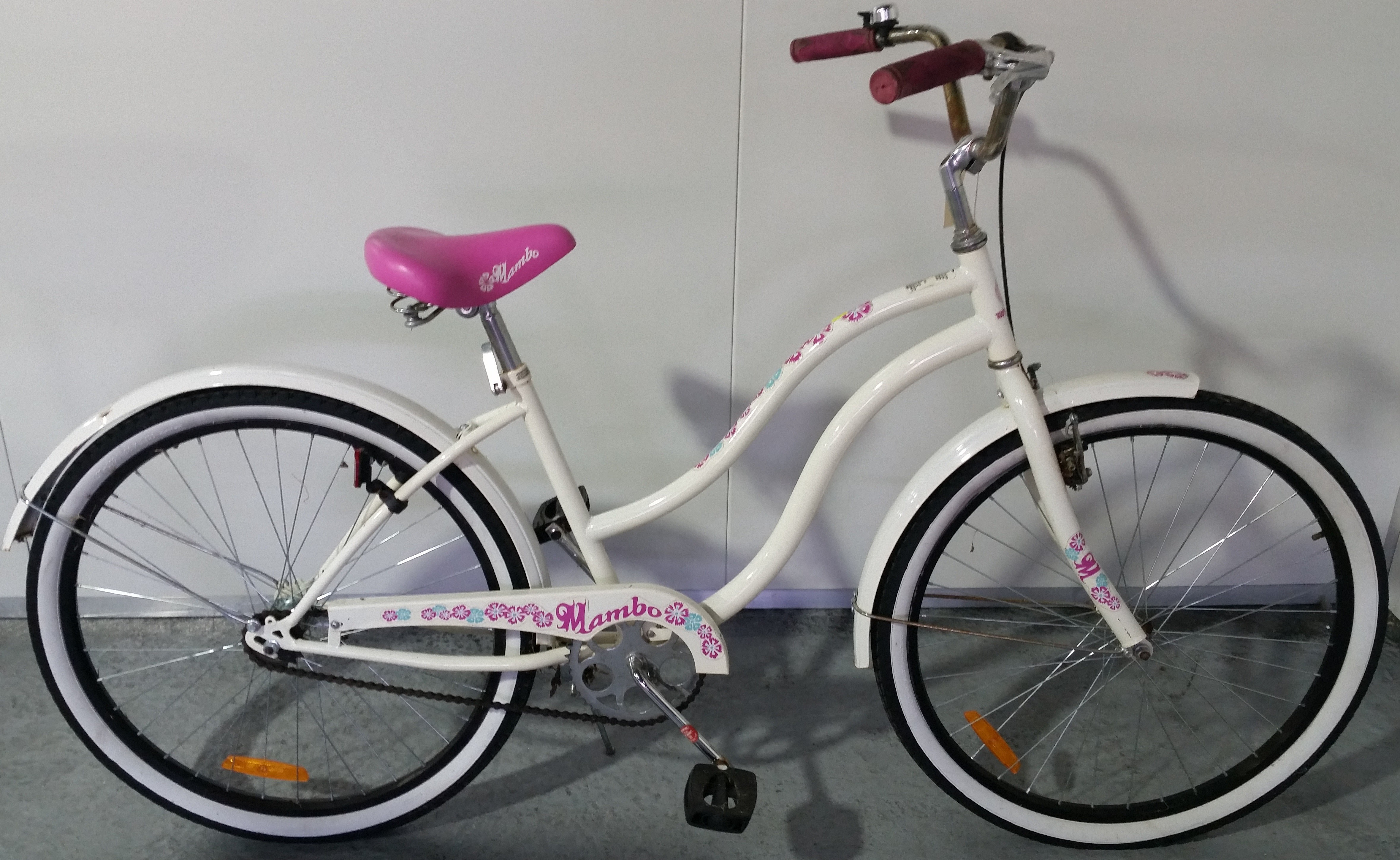 Mambo Cruiser - Lot 934494 | ALLBIDS