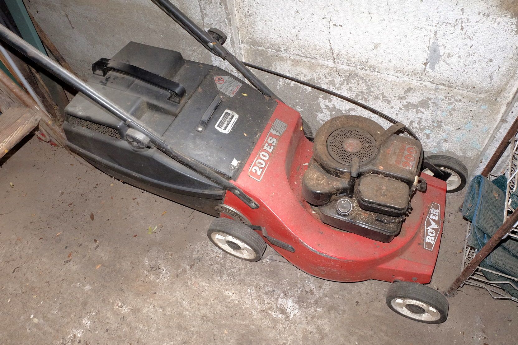Rover 200ES Lawn Mower - Lot 941656 | ALLBIDS