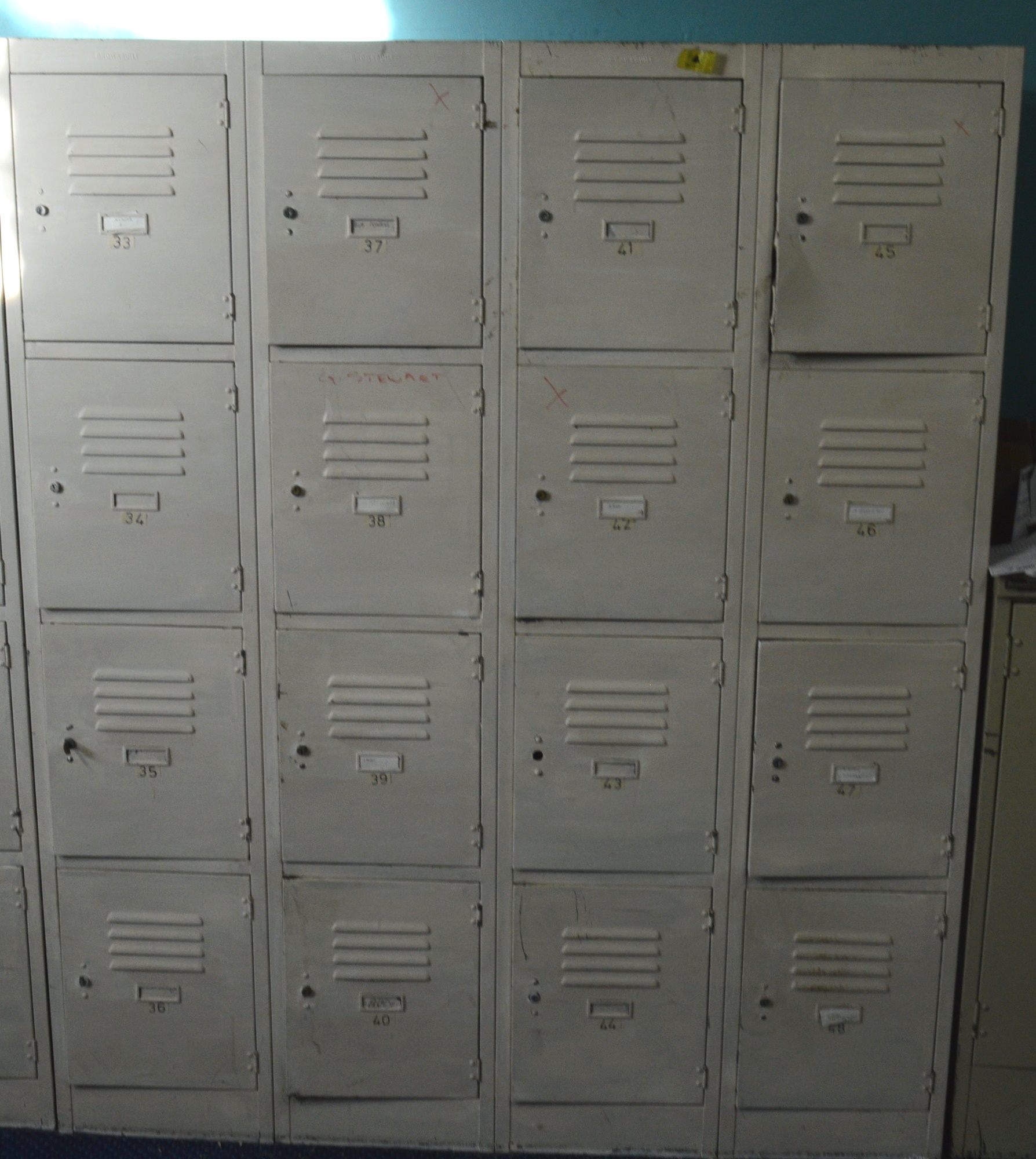 Brownbuilt Personal Lockers Bay - Lot 939932 | ALLBIDS