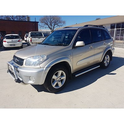 2/2004 Toyota Rav4 Cruiser (4x4) - Lot 945183 | CARBIDS