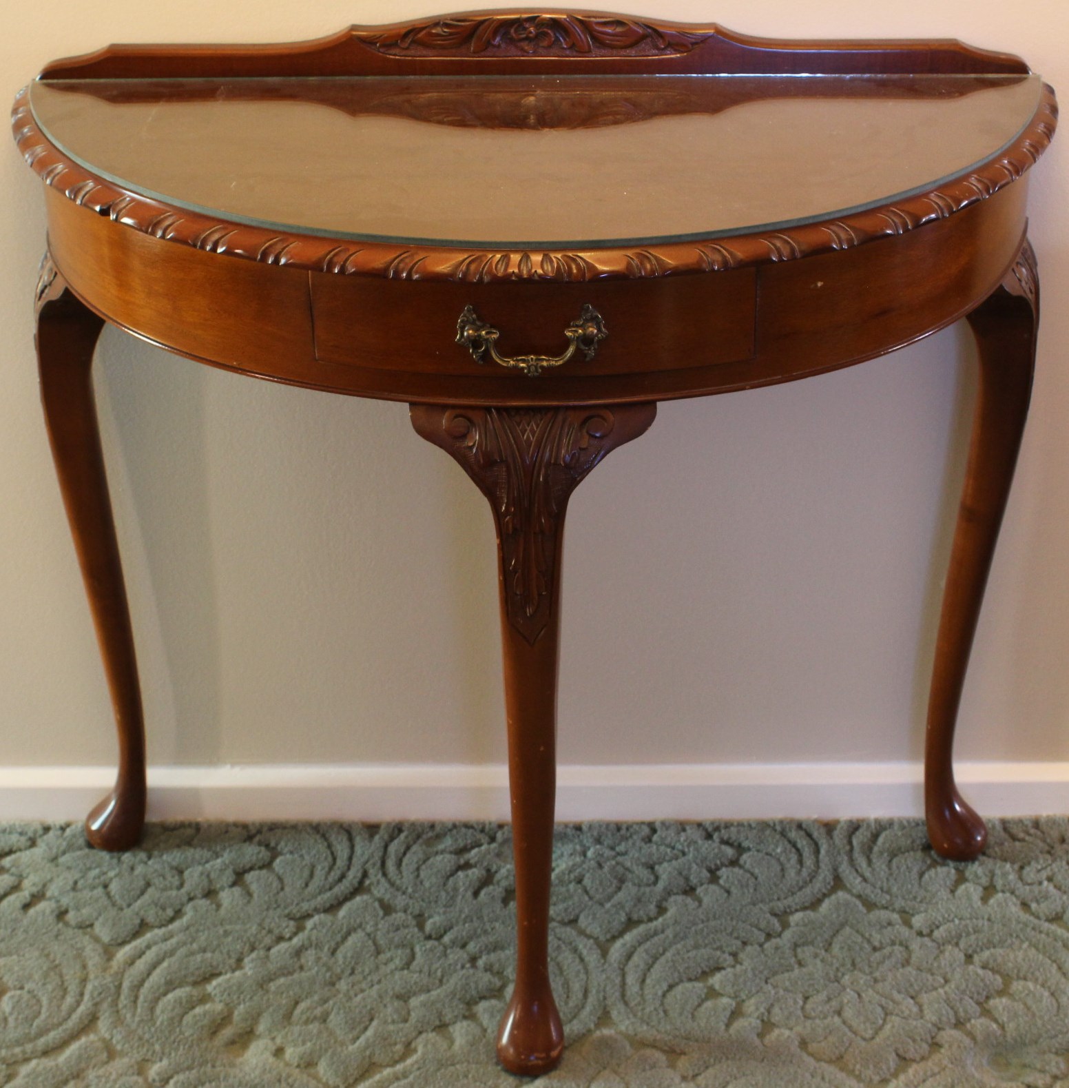 Semi Circular Hall Table - Lot 957264 | ALLBIDS