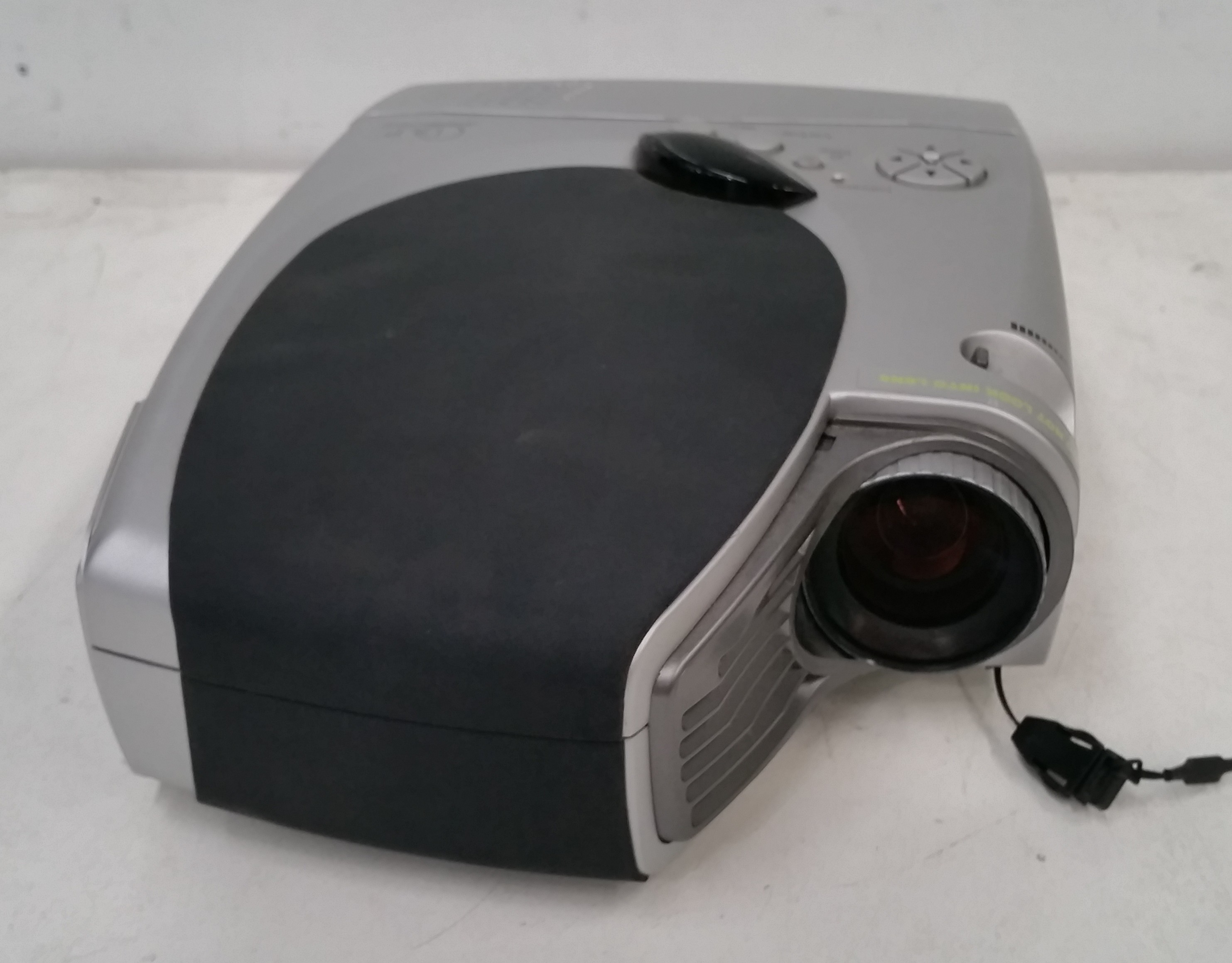 ElectroBoard L-Pro2000DX DLP Projector - Lot 981045 | ALLBIDS