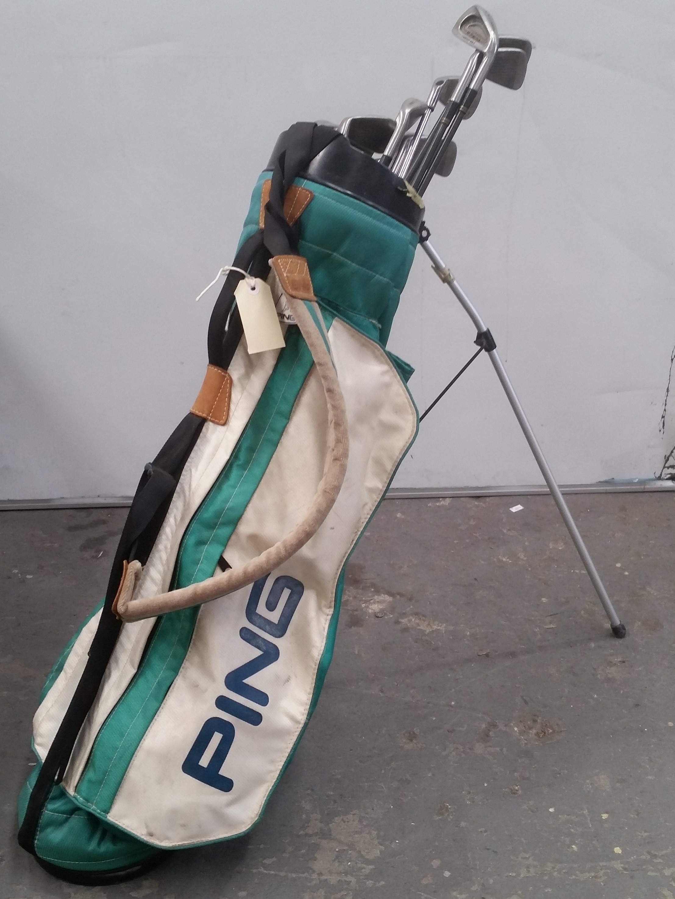 Ping Golf Bag With 12 Clubs And Lot 991967 Allbids