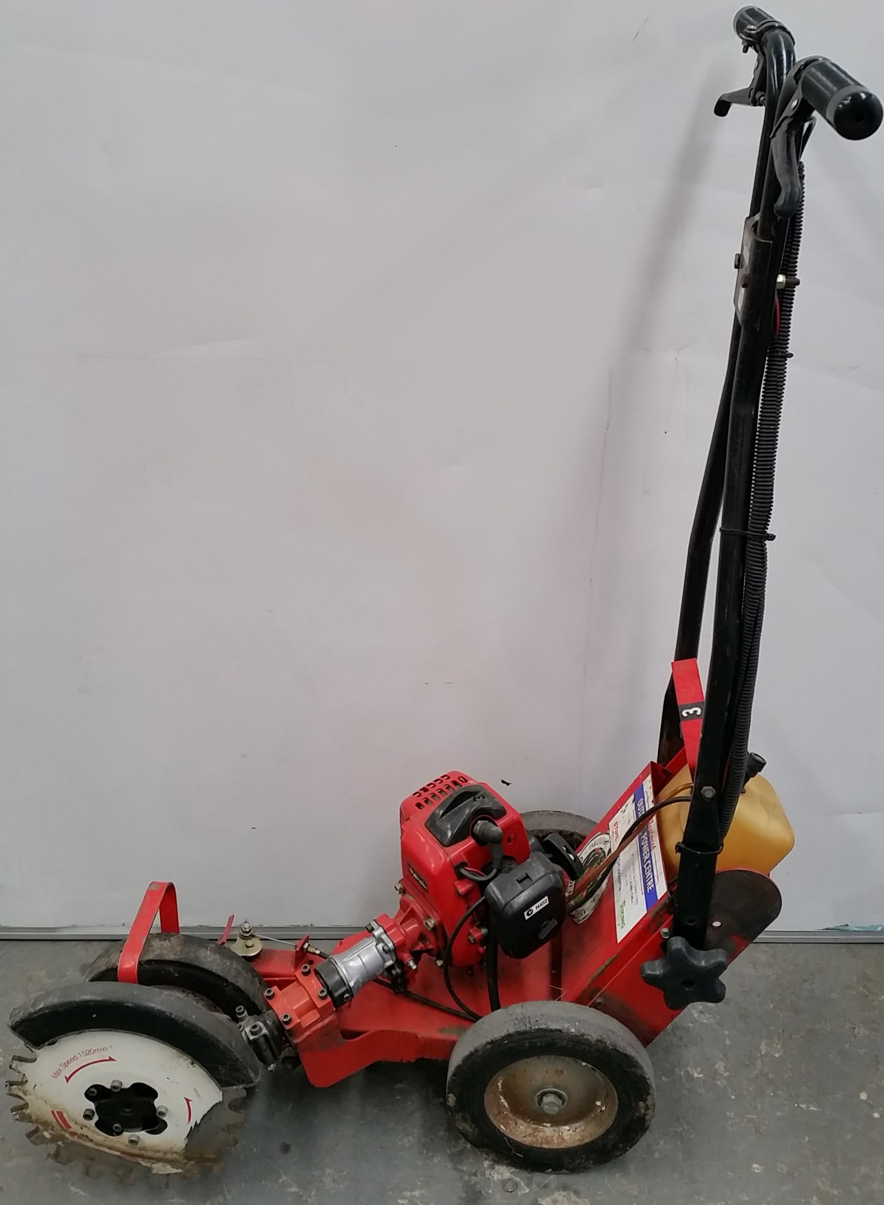 RedMax RE220 Two Stroke Walk Behind - Lot 987131 | ALLBIDS