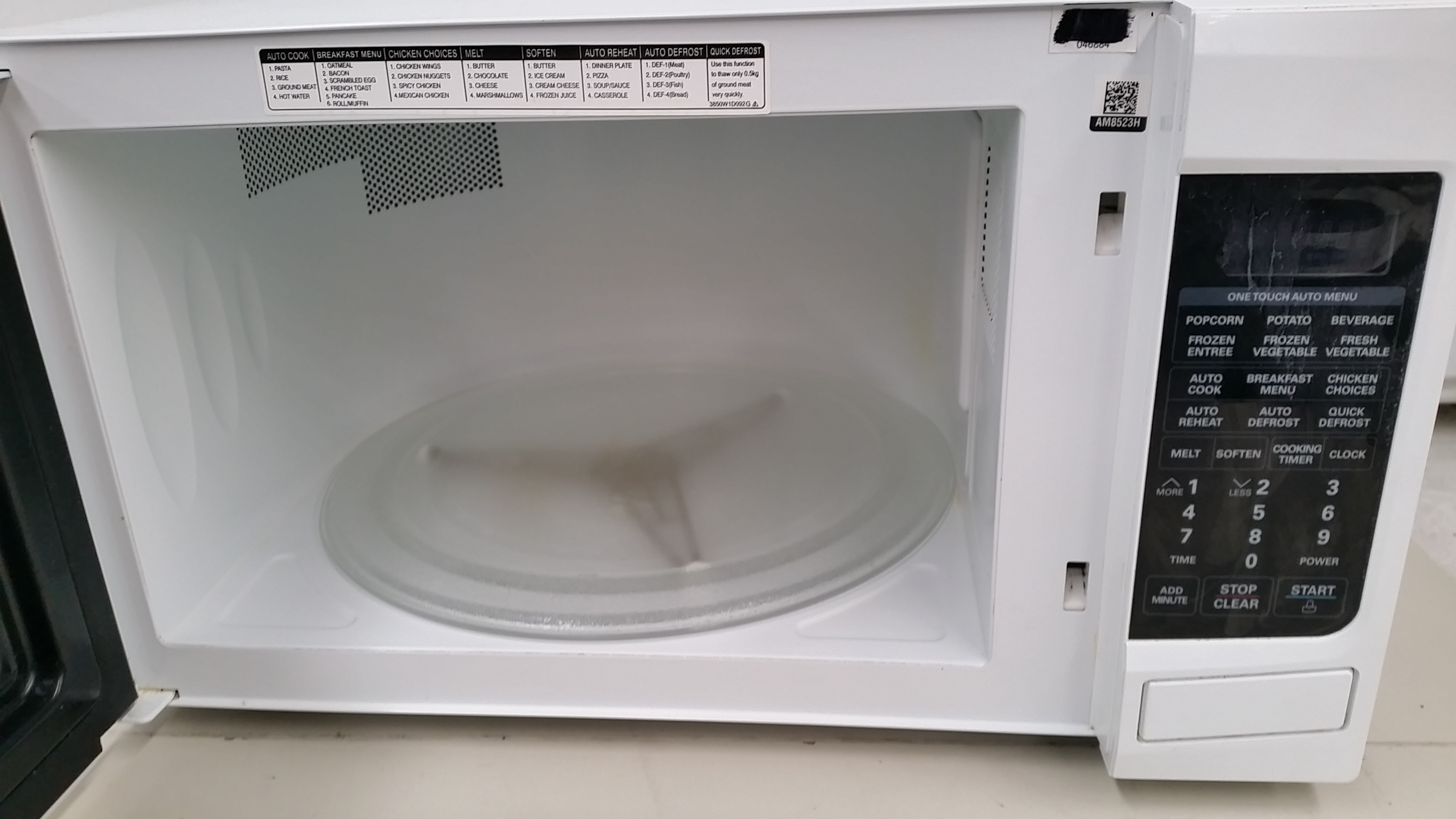 LG Round Cavity 1100 Watt Microwave - Lot 984585 | ALLBIDS