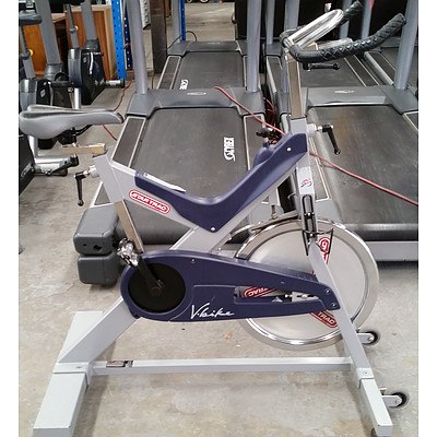 Star Trac V Bike V2 Spin Bike - Lot 1003567 | ALLBIDS