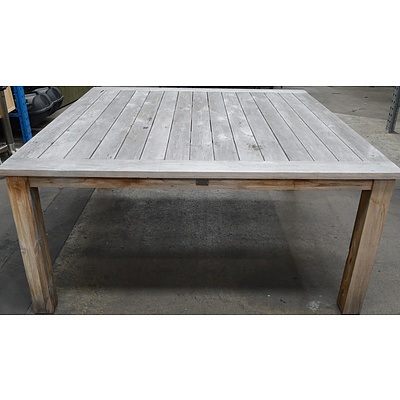 S2dio Recycled Teak Dining Table - Lot 1016986 | ALLBIDS