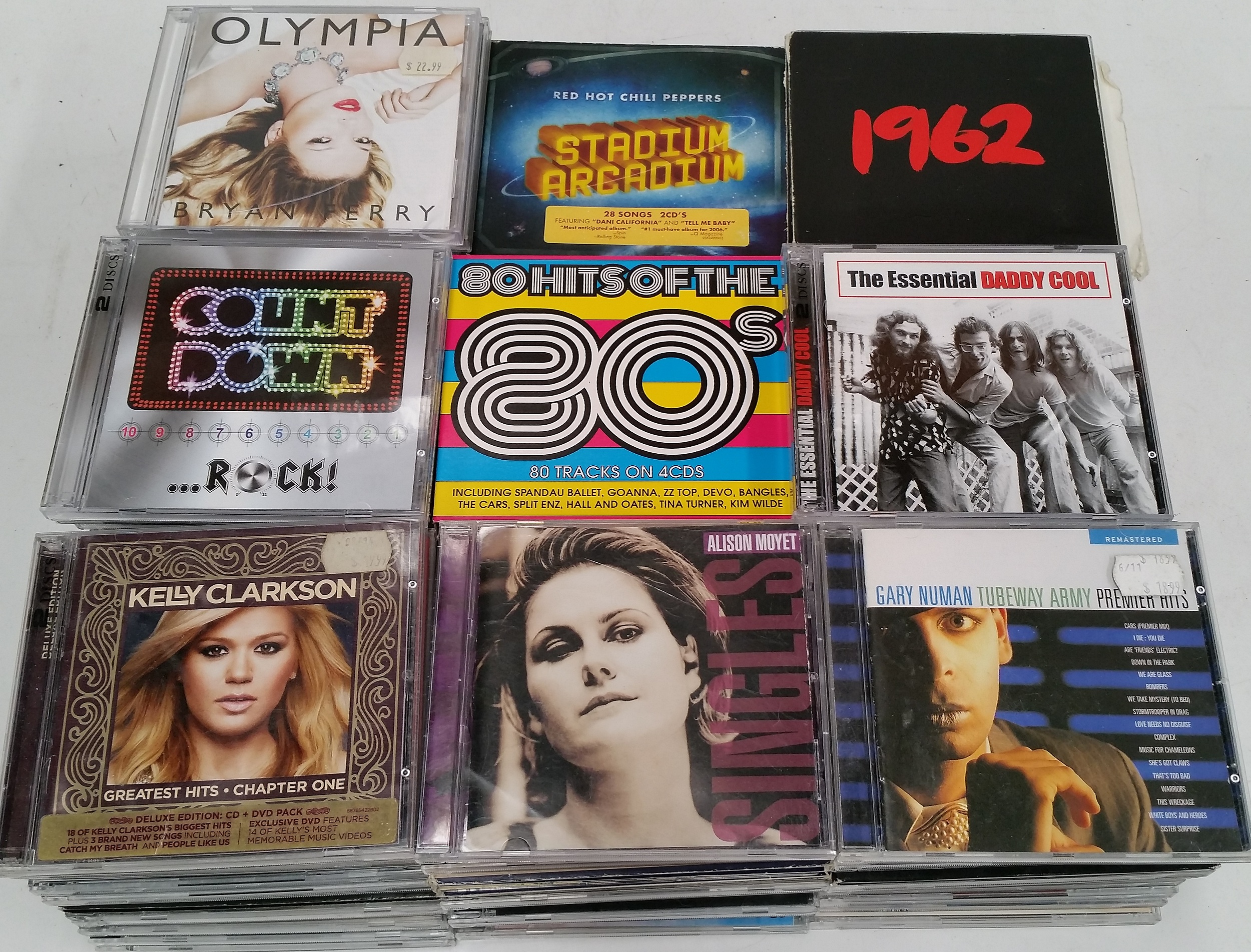 Assorted CD's Lot of 100 - Lot 1027728 | ALLBIDS