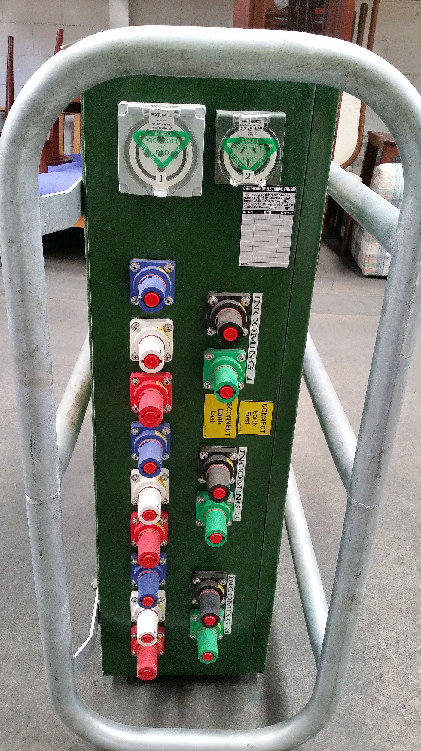 Lifeguard 83 Power Distribution - Lot 1038964 | ALLBIDS