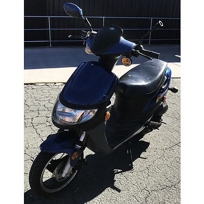 SCP Runna 50cc Scooter - Lot 1046363 | CARBIDS