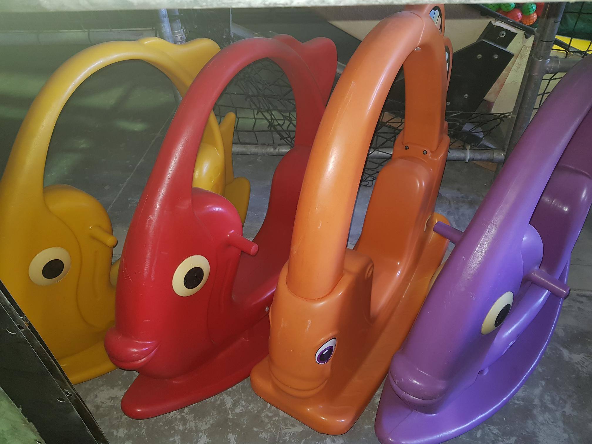 Step 2 Angel Fish Rocker Other - Lot 1069892 | ALLBIDS