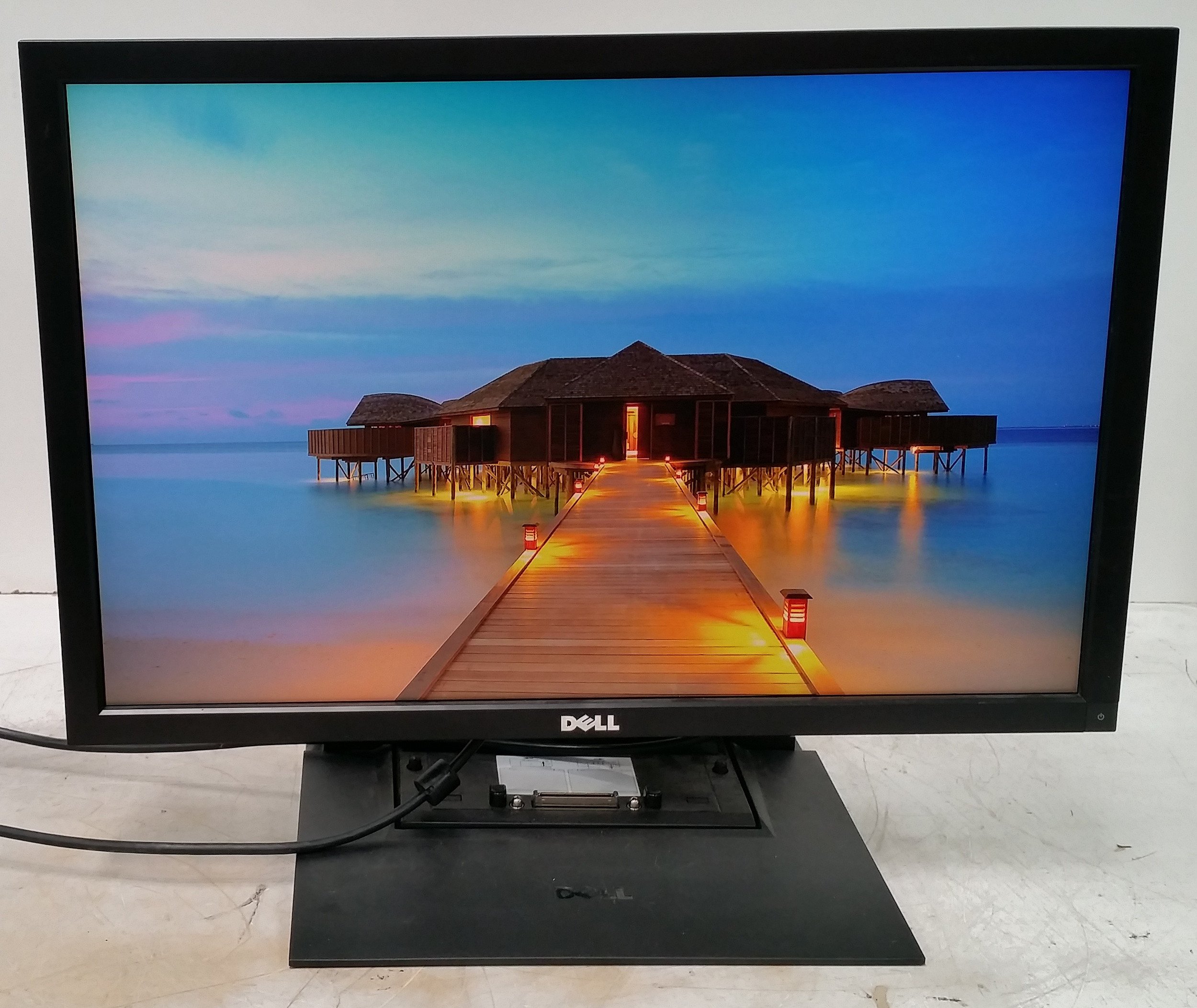 Dell UltraSharp (U2410f) 24-Inch - Lot 1081411 | ALLBIDS