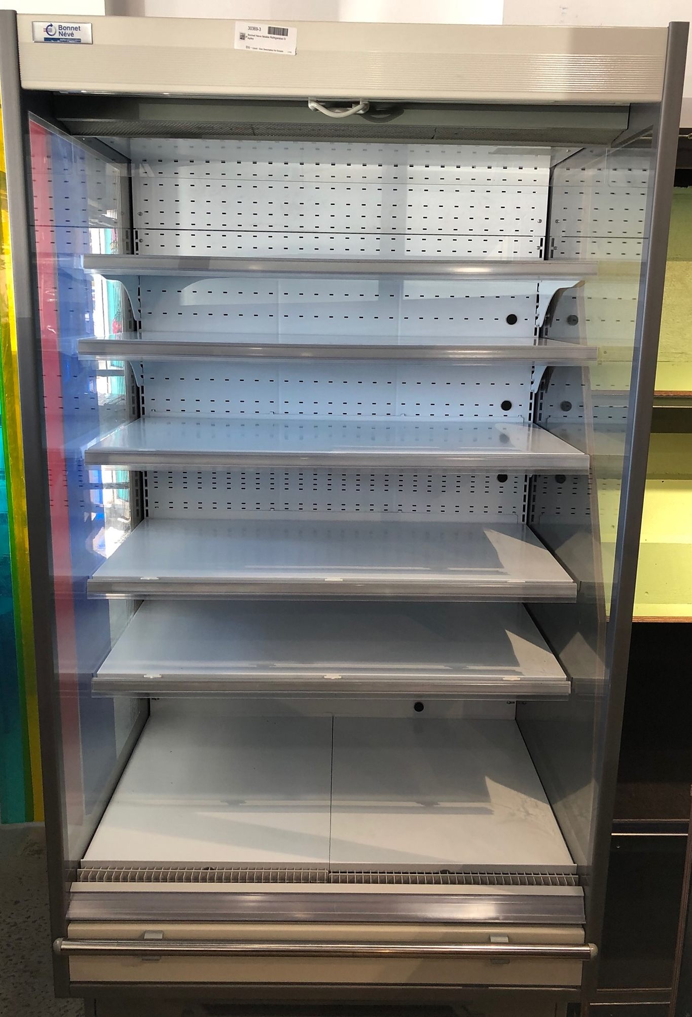 Bonnet Neve Mobile Refrigerated - Lot 1071676 | ALLBIDS