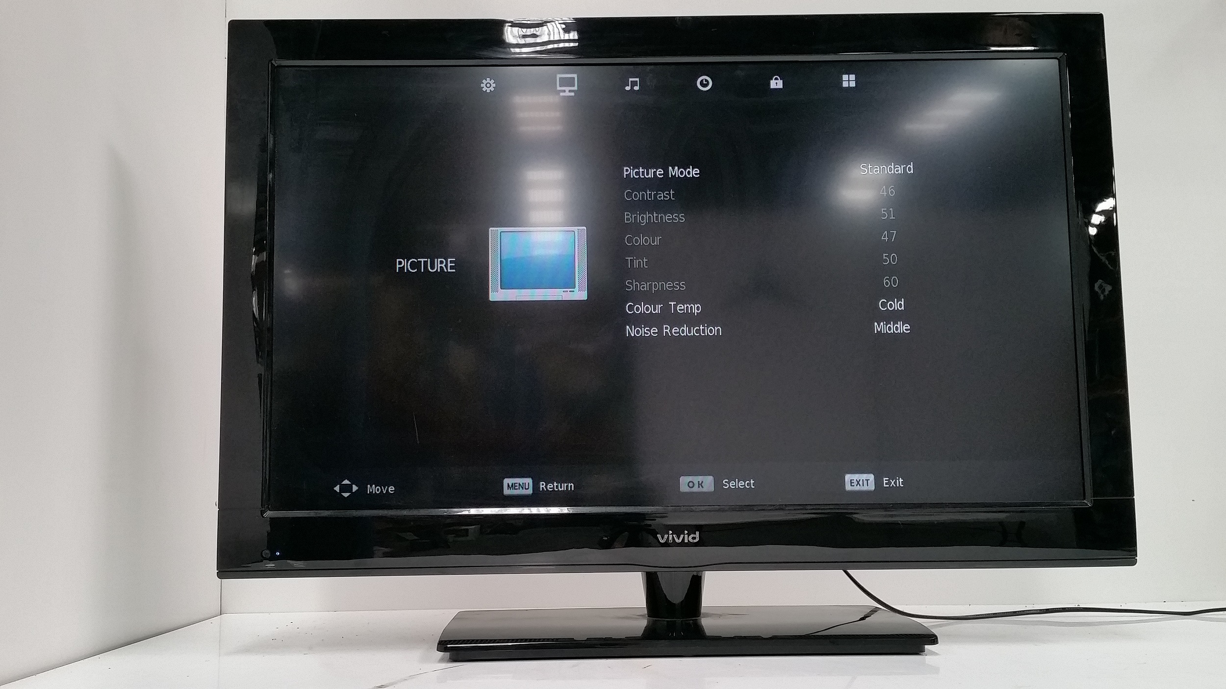 Vivid 32Inch HD LCD TV - Lot 1110483 | ALLBIDS