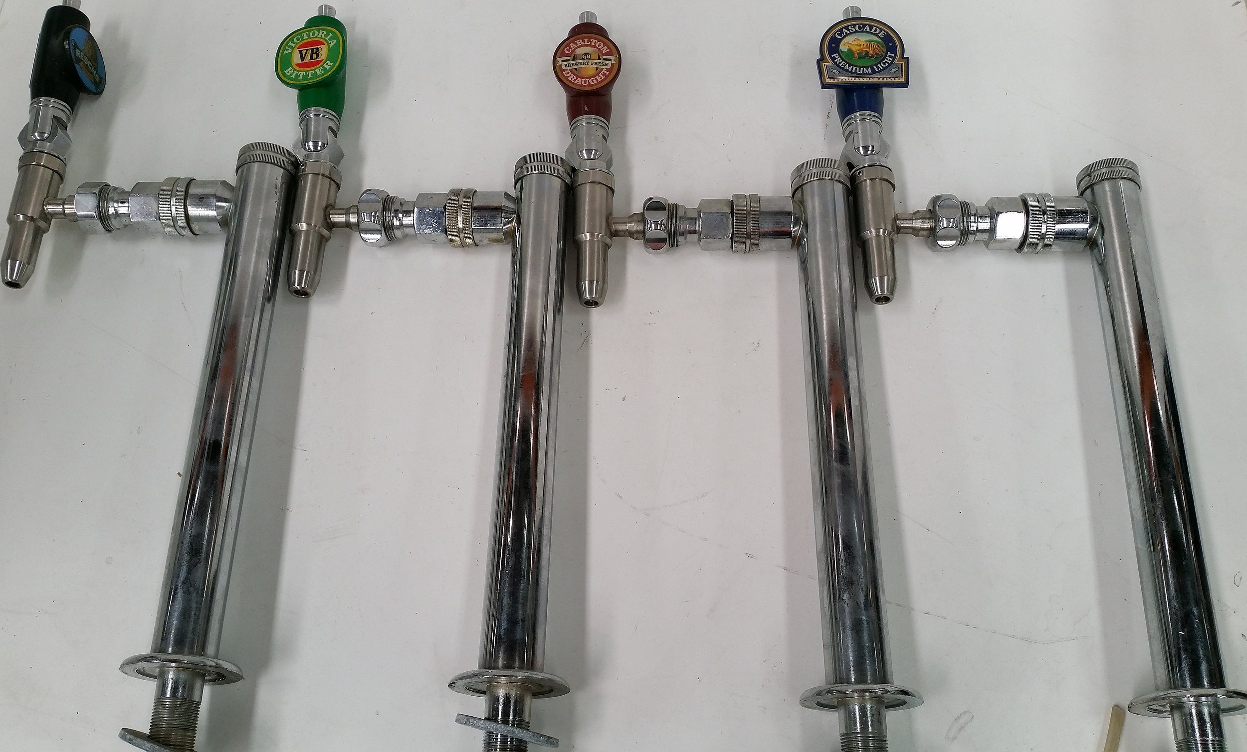 Stainless Steel Bar Taps Lot of - Lot 1081335 | ALLBIDS