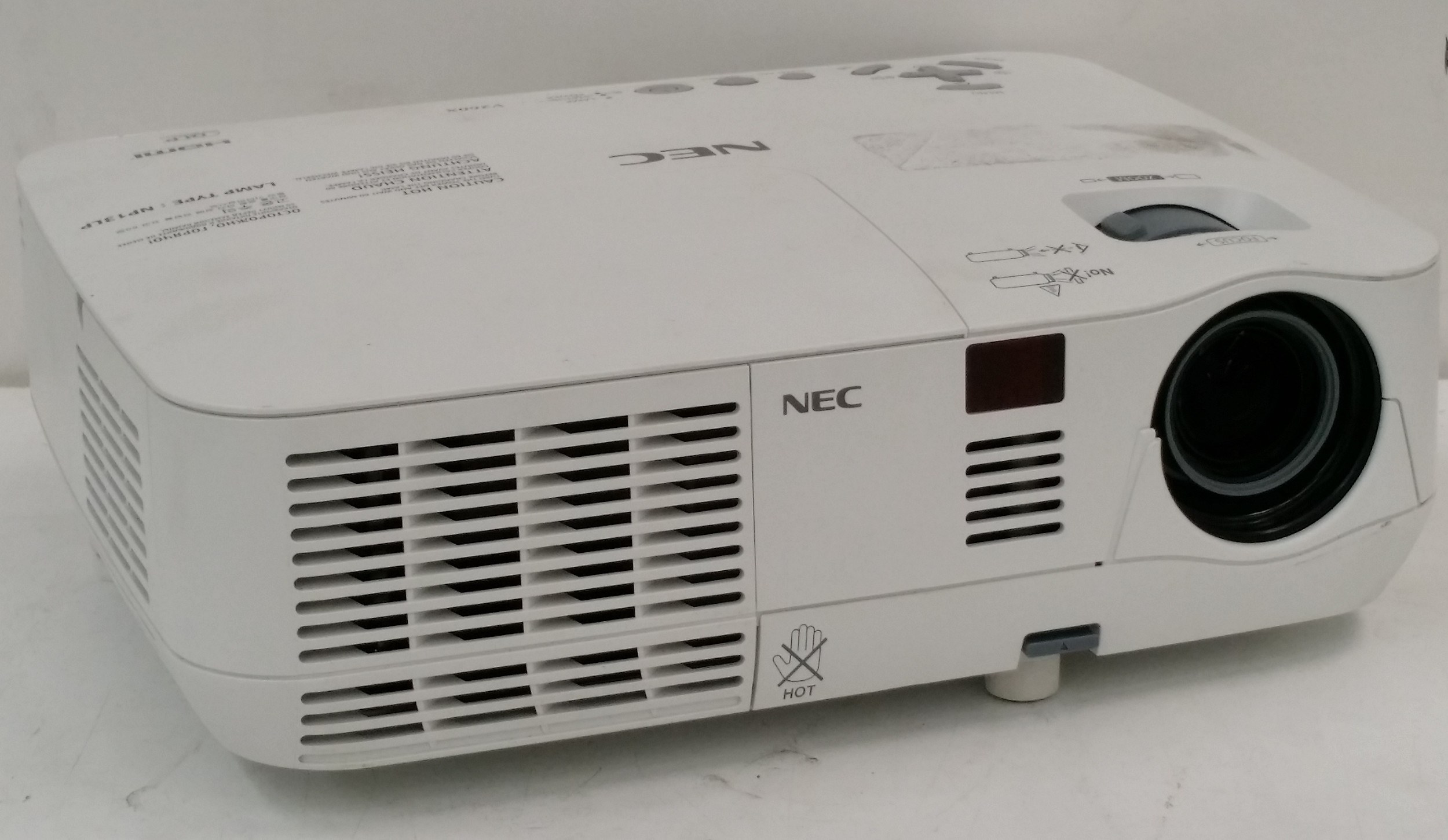 NEC NP-V260XG DLP Projector - Lot 1098501 | ALLBIDS