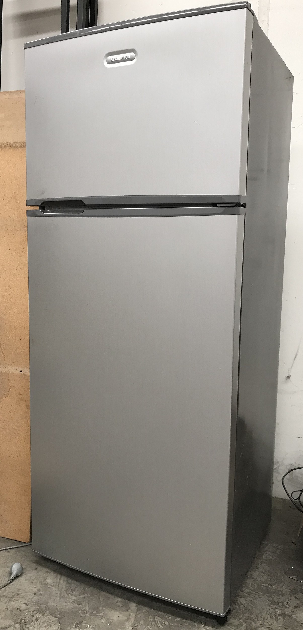 Simpson STM3900MA-R*2 390L Fridge-Freezer - Lot 1082935 | ALLBIDS