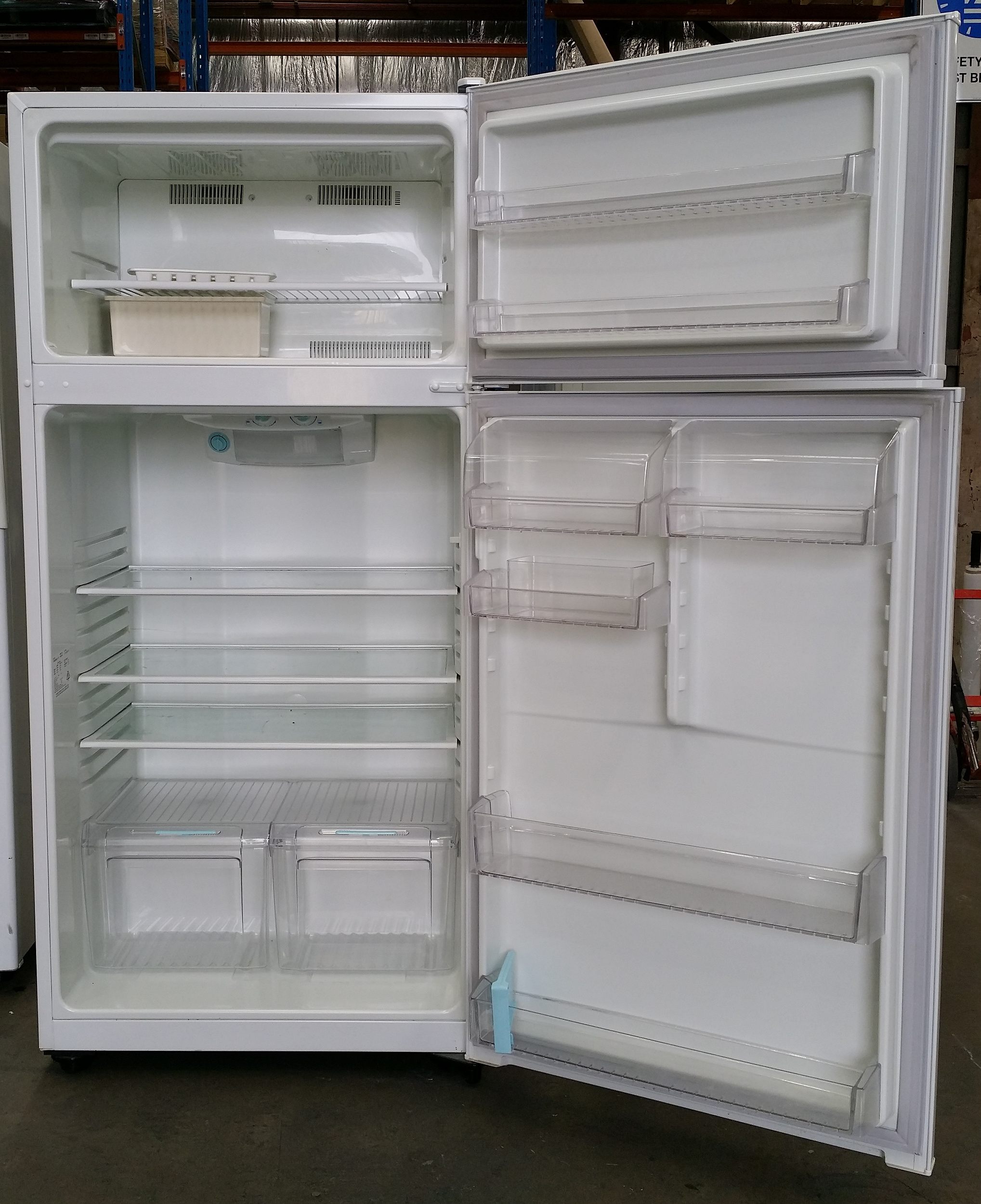 Simpson STM5200WA-R*3 520L Fridge-Freezer - Lot 1090404 | ALLBIDS