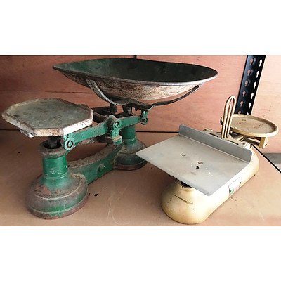 Lot 256 Antique Balancing Scales - Lot 1094615 | ALLBIDS