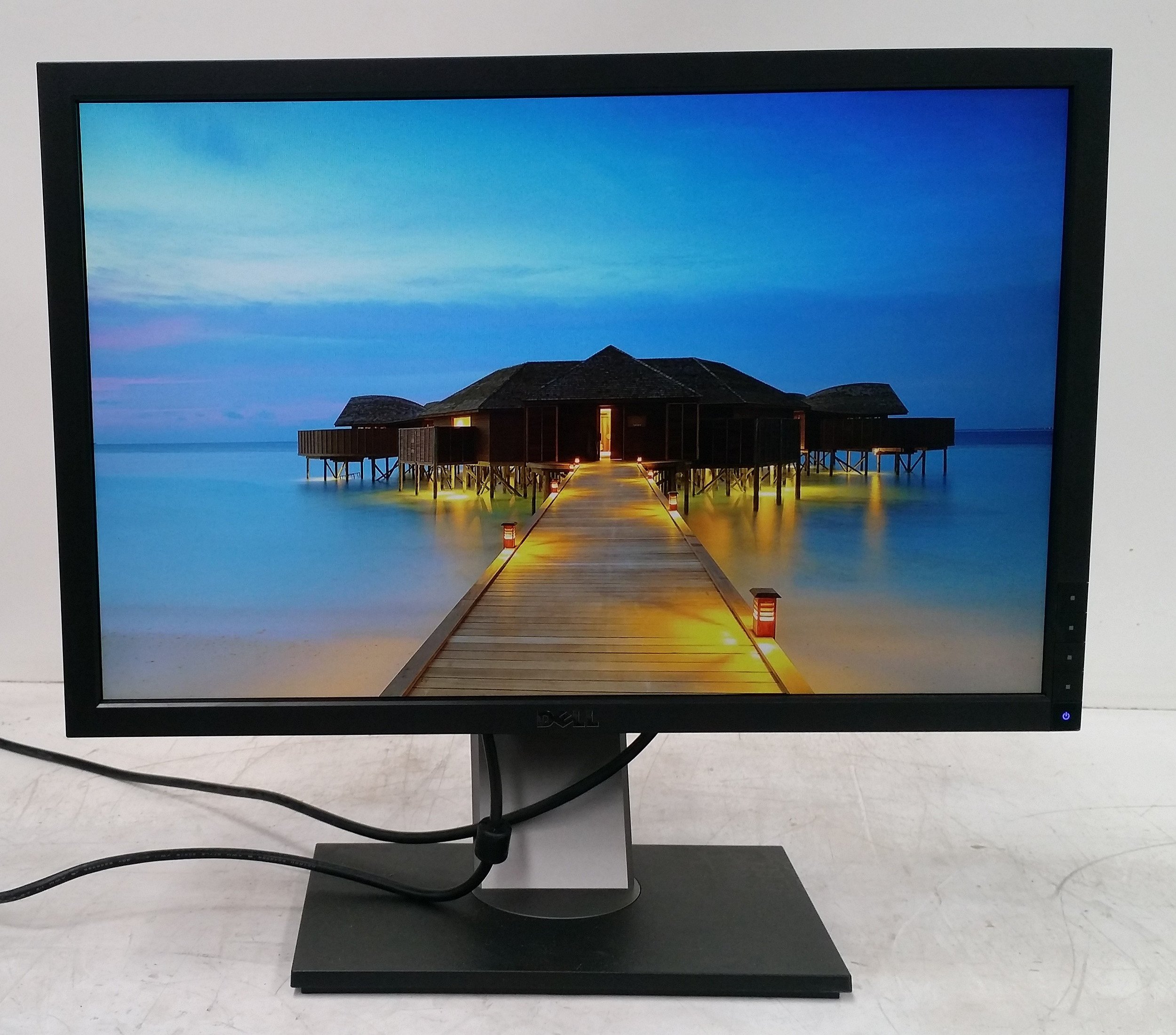 Dell Professional (P2210f) 22-Inch - Lot 1111597 | ALLBIDS