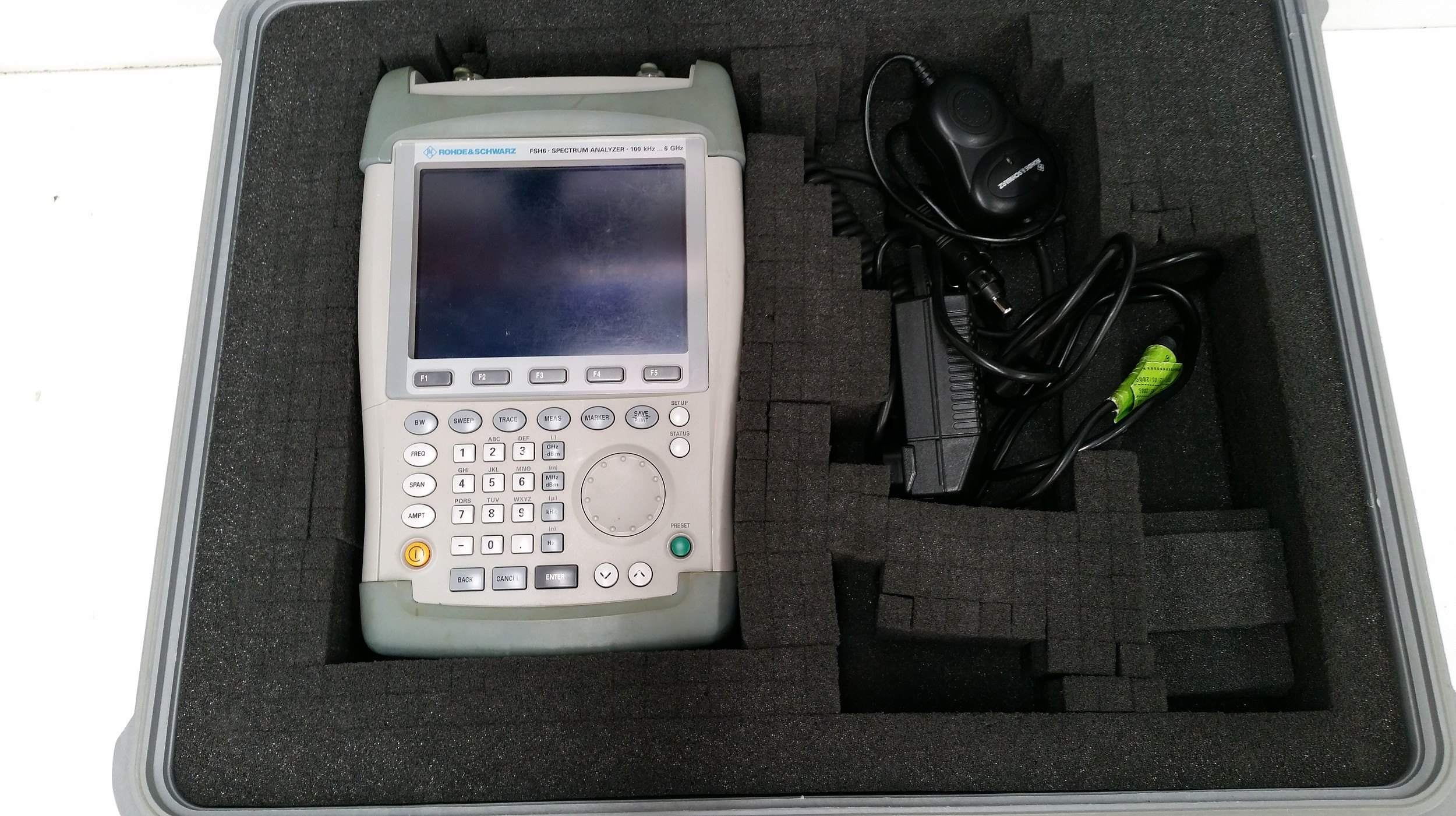 Rohde Schwarz FSH6 100kHz 6.0GHz - Lot 1116150 | ALLBIDS