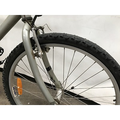 Lear Sport MT3000 24 Inch Road - Lot 1112130 | ALLBIDS