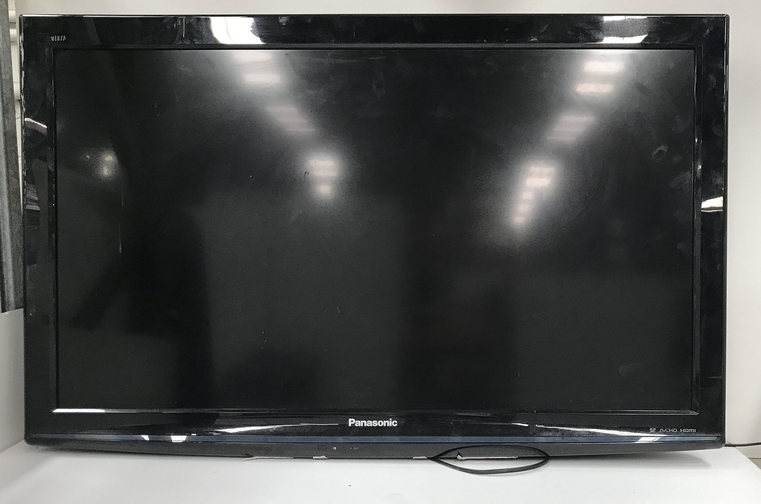 Panasonic Viera 37 Inch LCD TV - Lot 1128782 | ALLBIDS