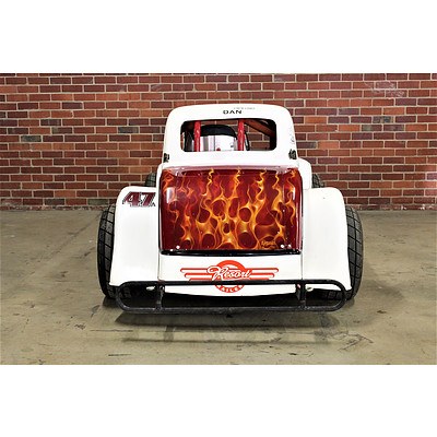 2013 Legend Car 34 Coupe Body White - Lot 1142847 | CARBIDS